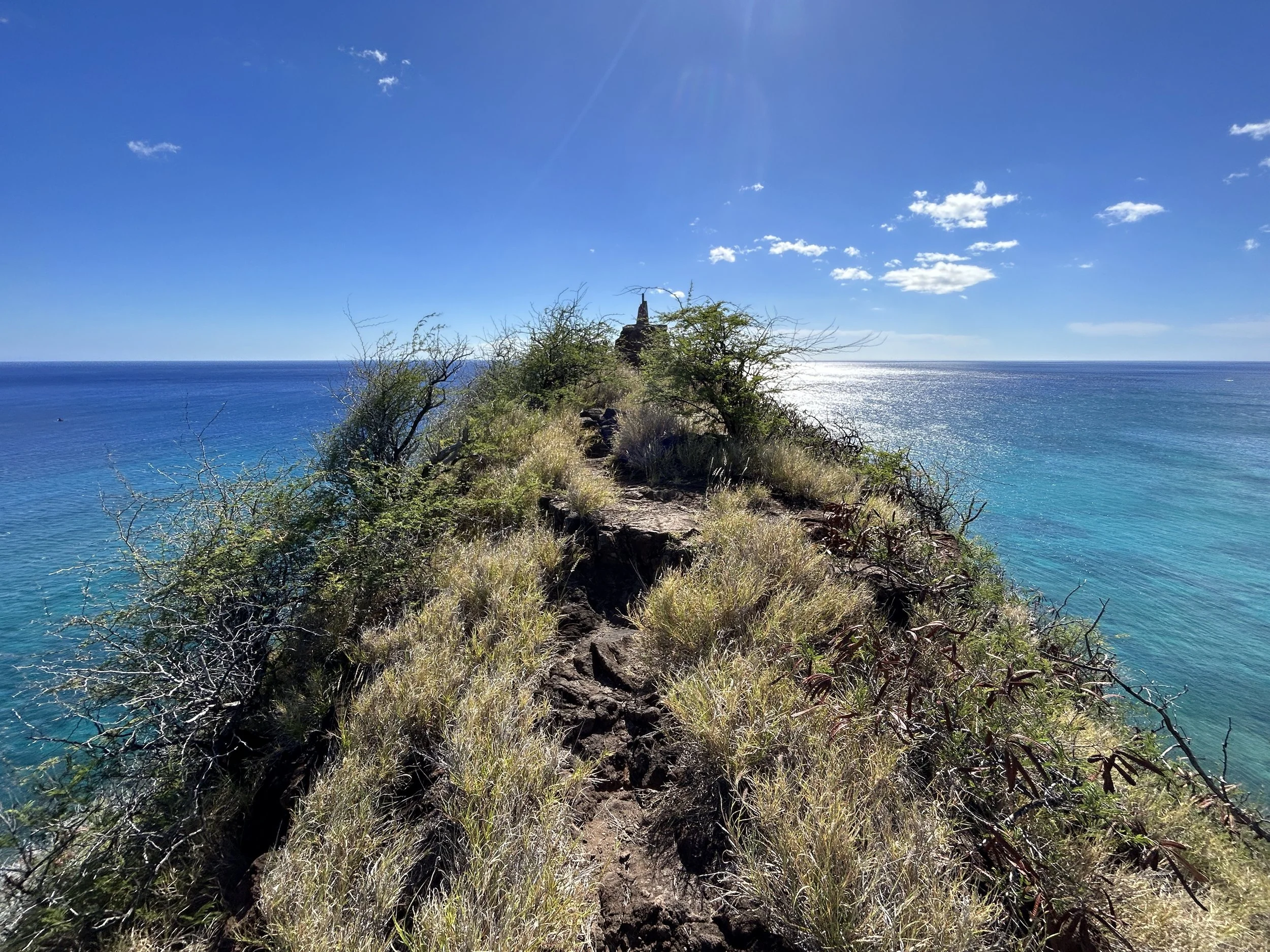 Hiking the Mauna Lahilahi Trail (Turtle Rock) on Oʻahu, Hawaiʻi — noahawaii