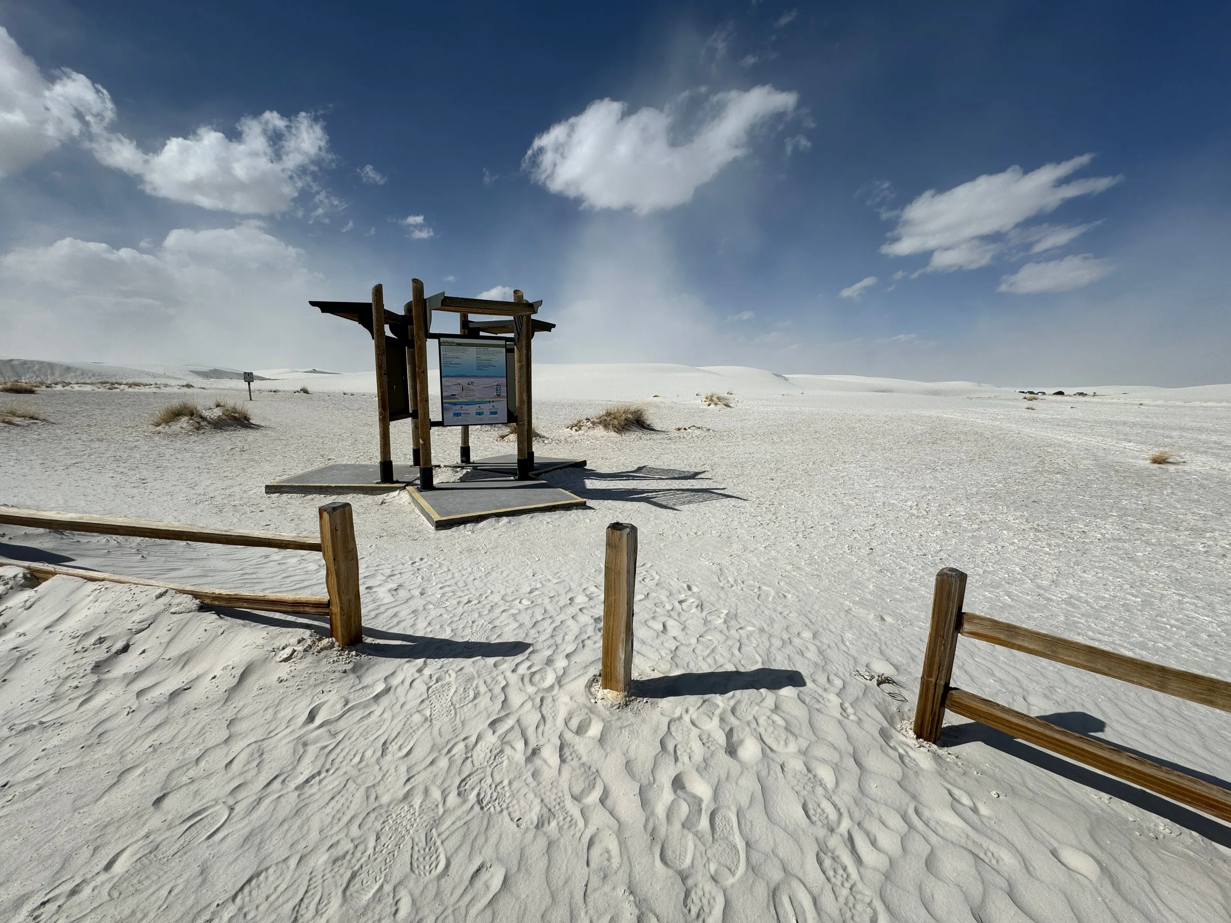 Hiking the Alkali Flat Trail in White Sands National Park — noahawaii