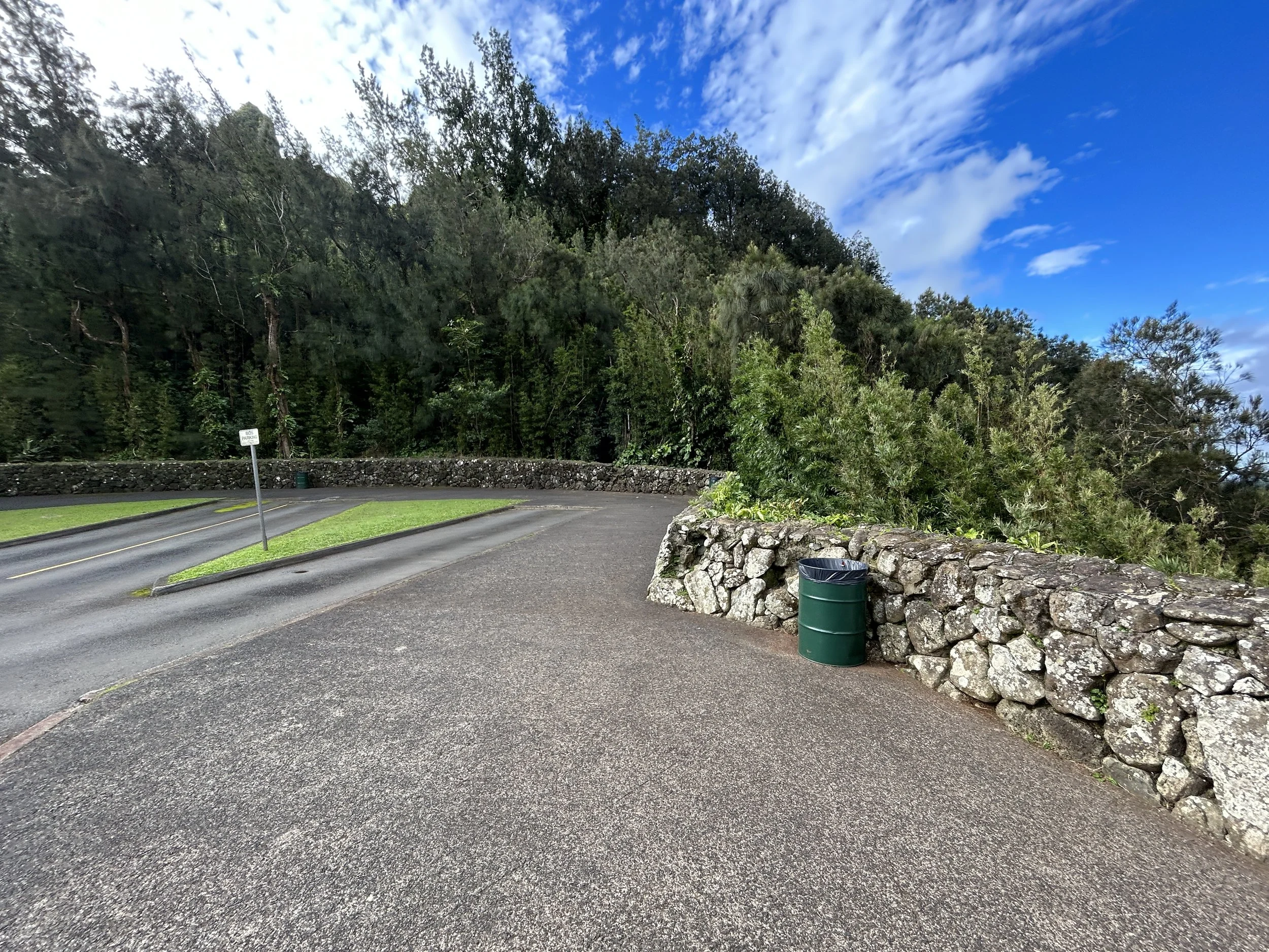 Hiking the Pali Puka Trail on Oʻahu, Hawaiʻi — noahawaii