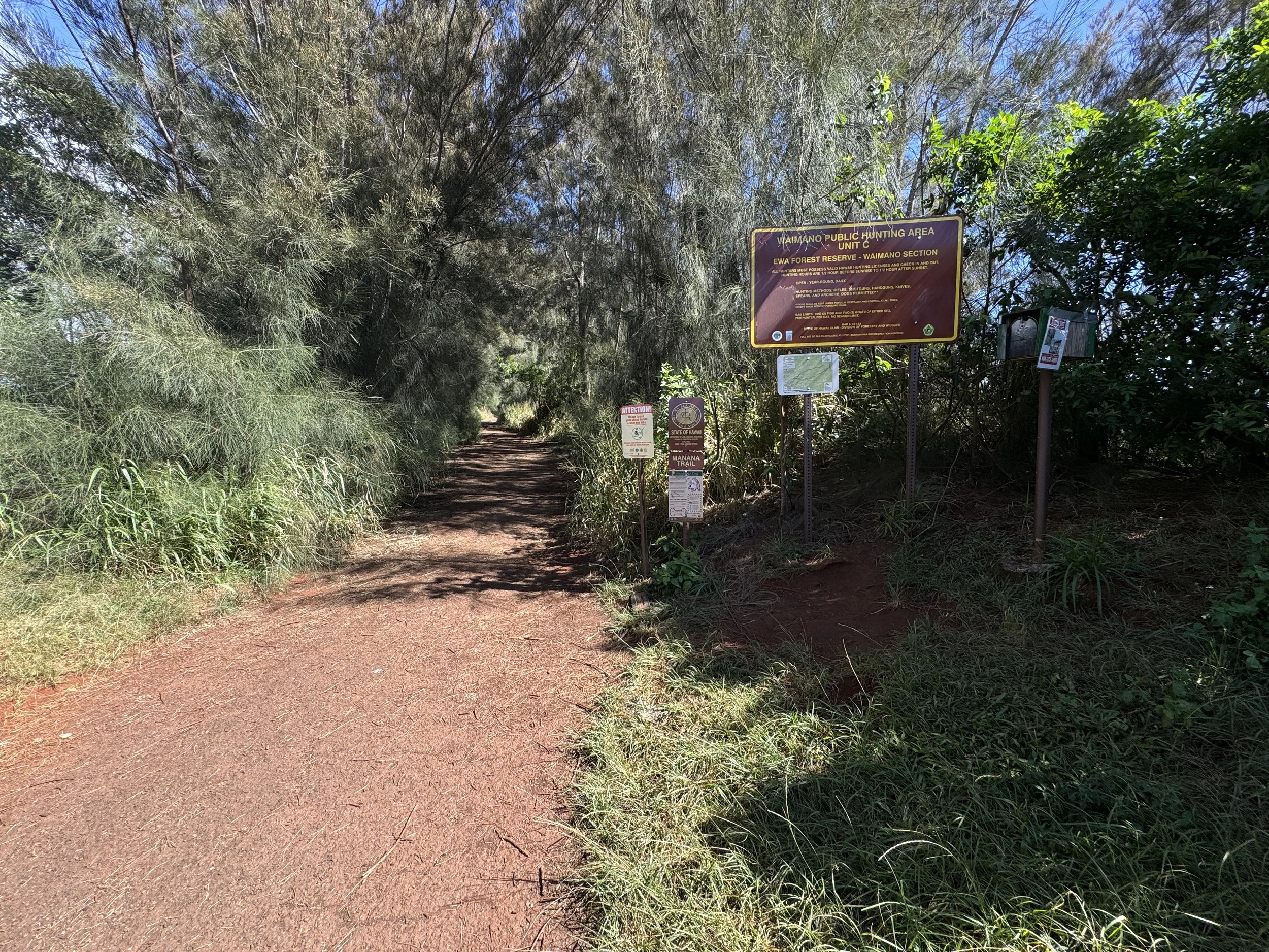Hiking the Waimano Falls Trail on Oʻahu, Hawaiʻi — noahawaii