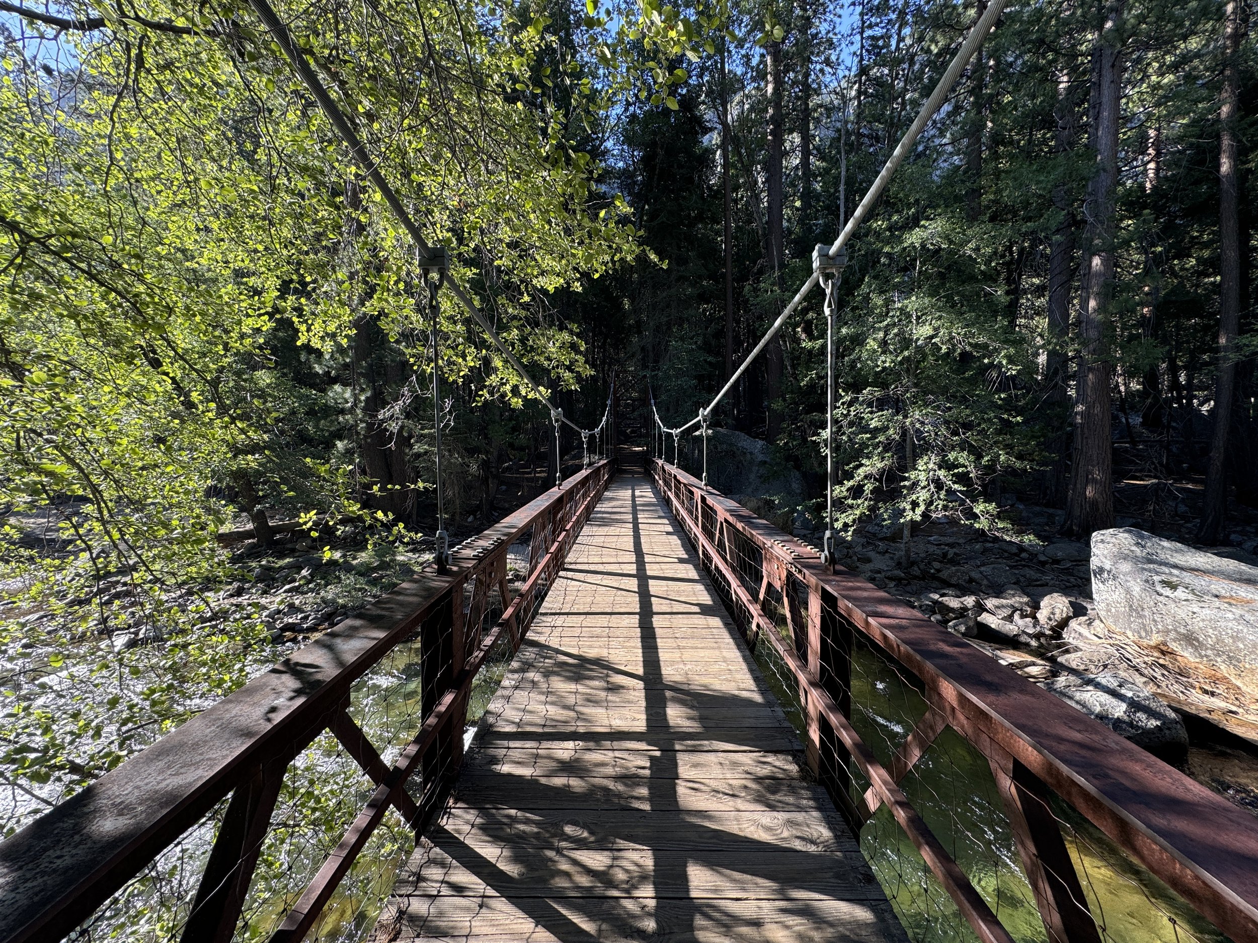 Hiking the Zumwalt Meadow Loop Trail in Kings Canyon National Park ...