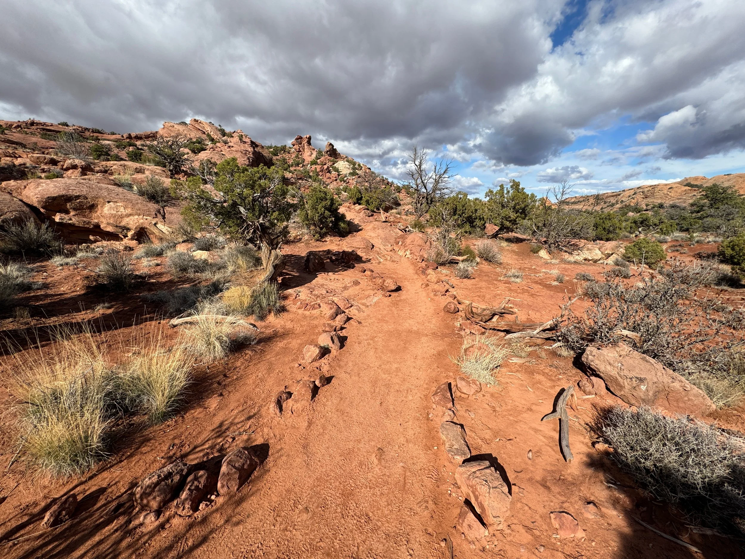 Hiking the Upheaval Dome Trail in Canyonlands National Park — noahawaii