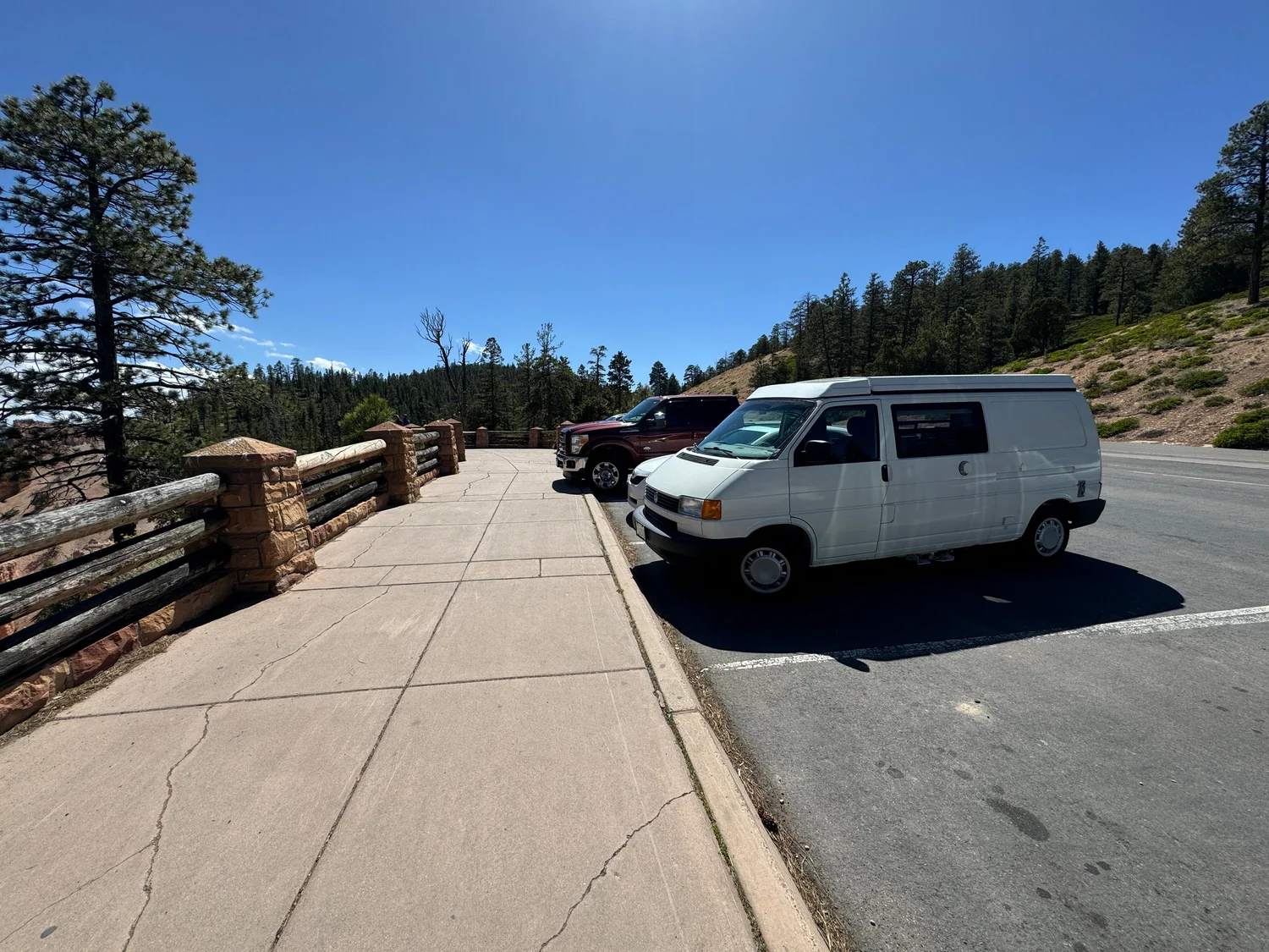 Hiking the Swamp Canyon Loop Trail in Bryce Canyon National Park ...