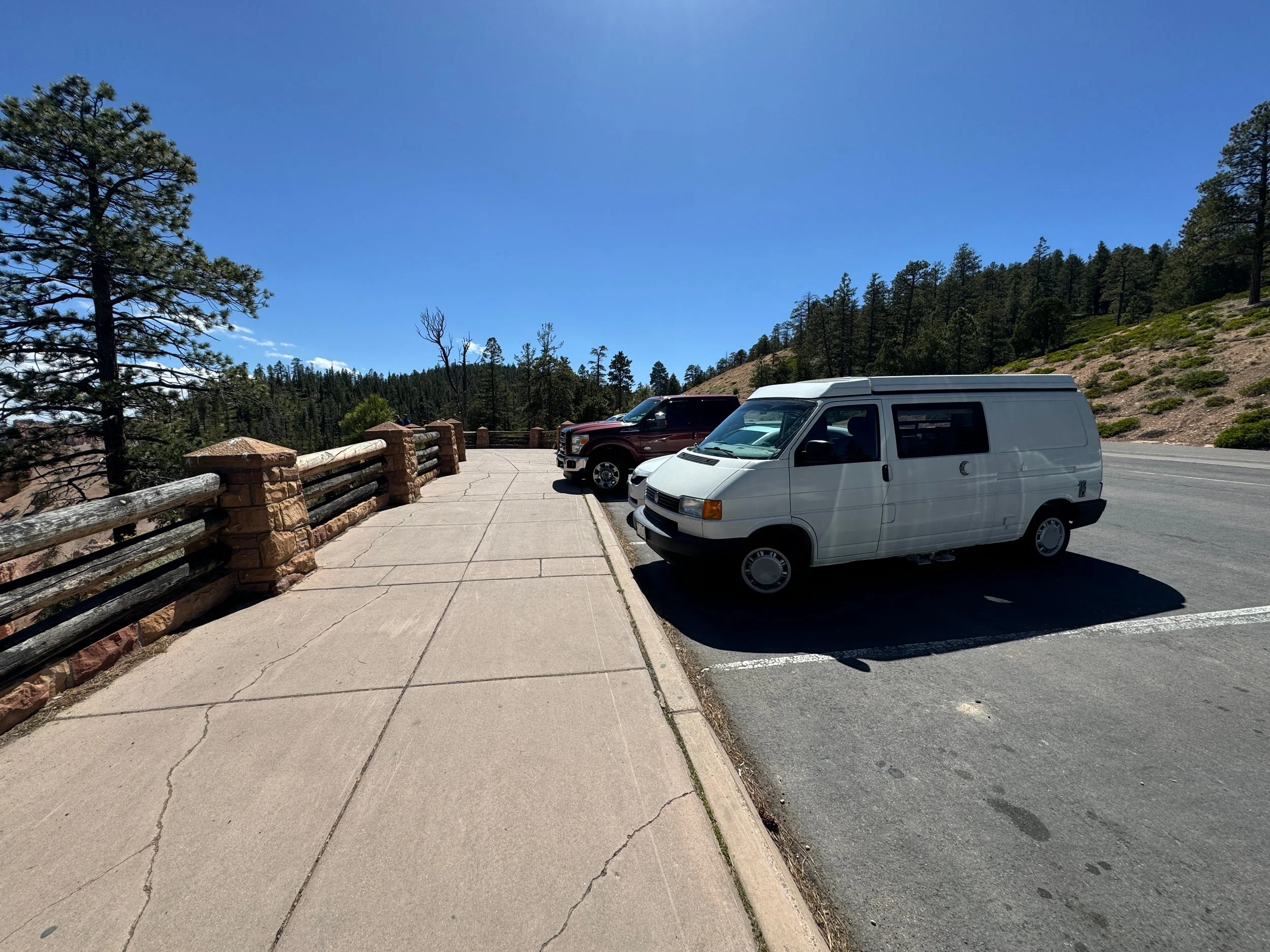 Hiking the Swamp Canyon Loop Trail in Bryce Canyon National Park ...