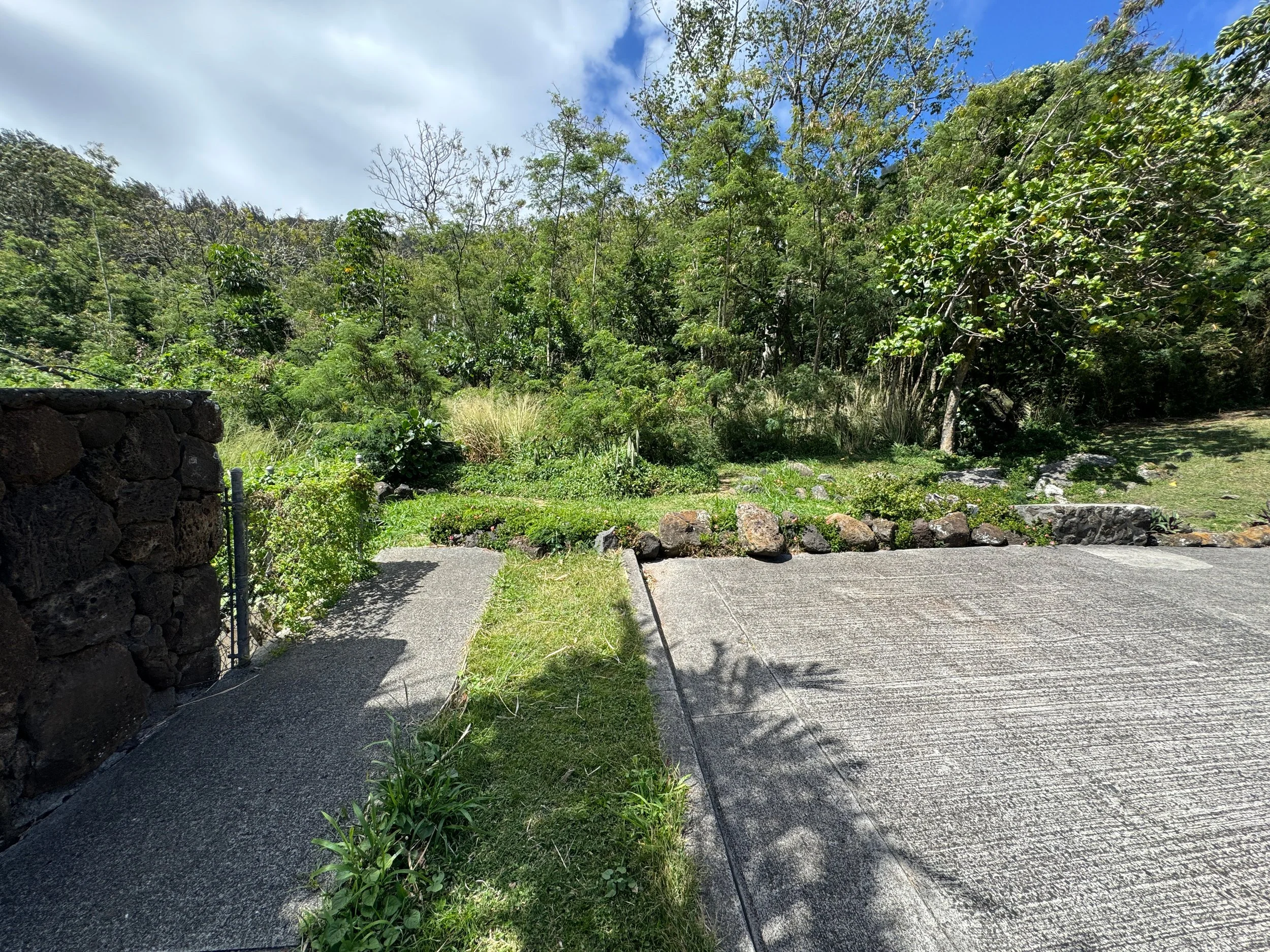 Hiking the Pyramid Rock Loop Trail on Oʻahu, Hawaiʻi — noahawaii