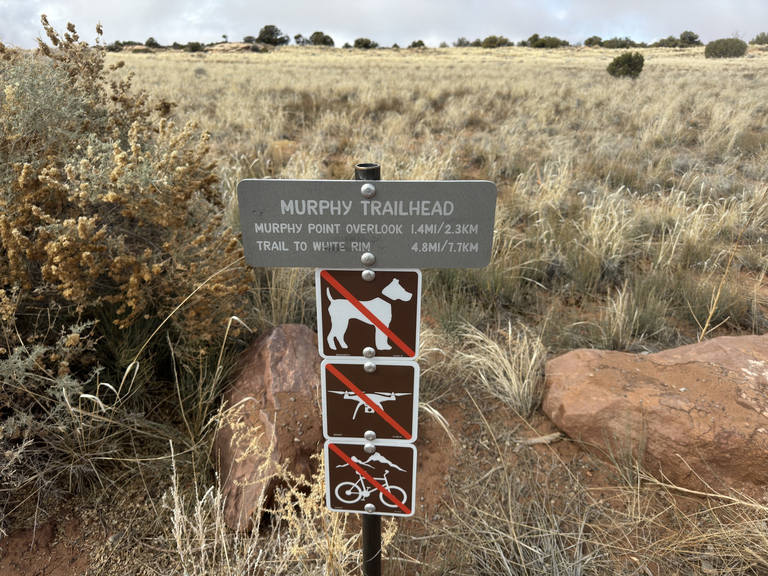 Hiking the Murphy Point Trail in Canyonlands National Park — noahawaii