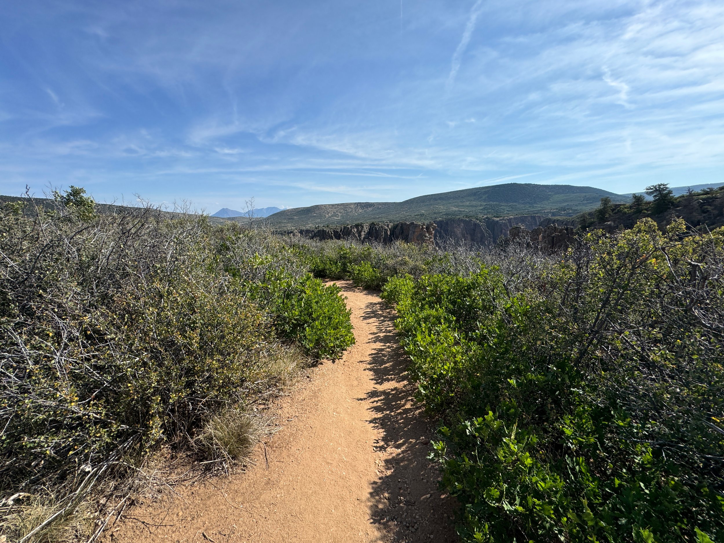 Hiking the Devil’s Lookout Trail in Black Canyon of the Gunnison ...