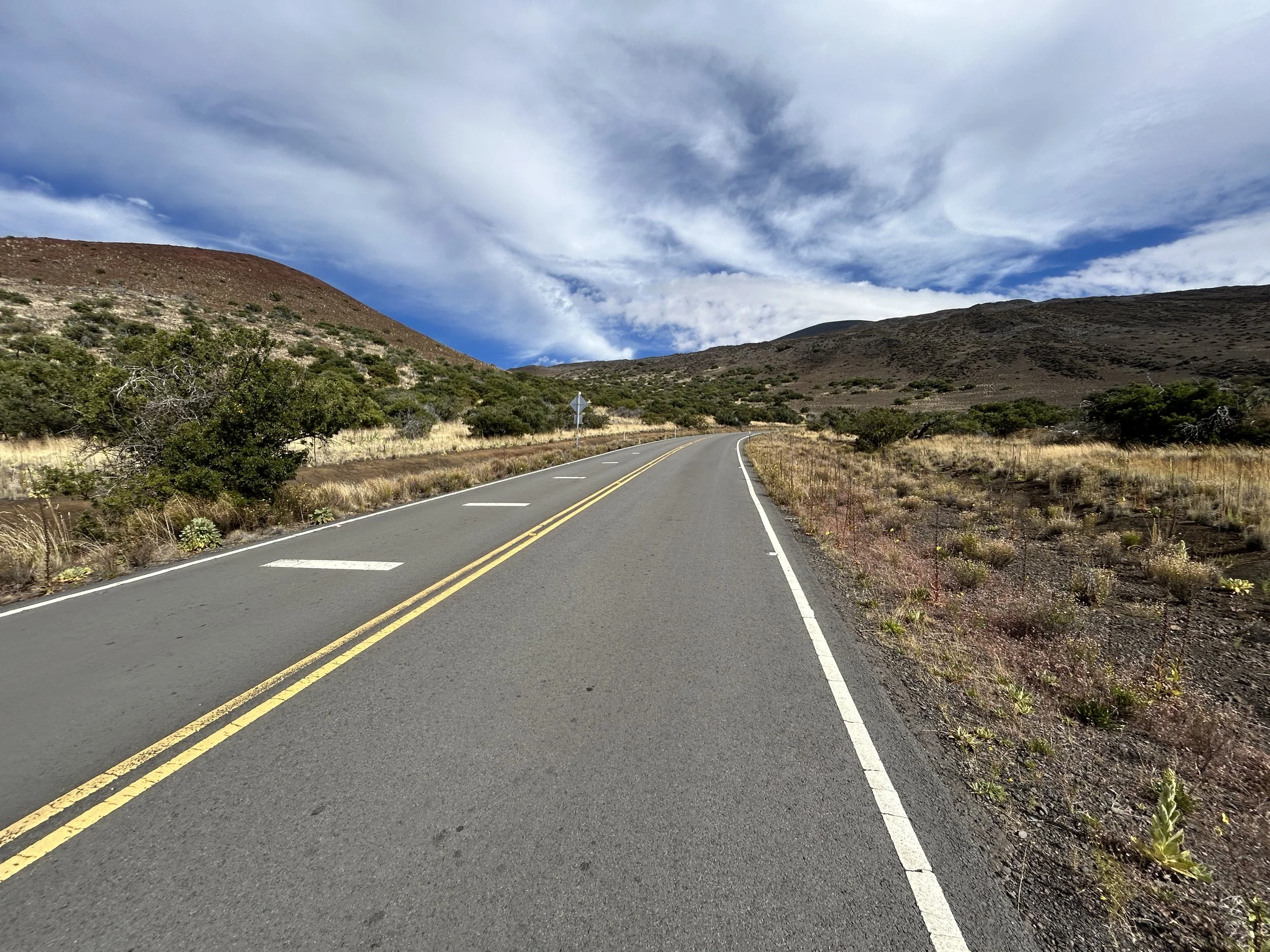 Hiking the Humuʻula Trail to Mauna Kea Summit on the Big Island of ...