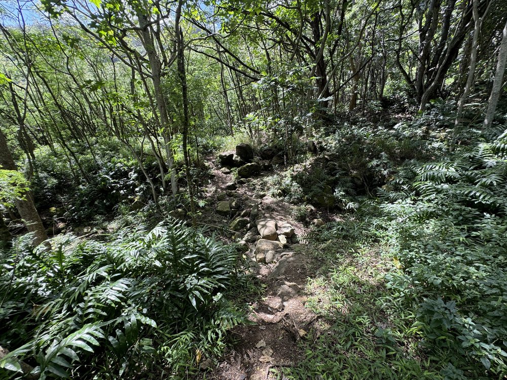 Hiking the Pyramid Rock Loop Trail on Oʻahu, Hawaiʻi — noahawaii