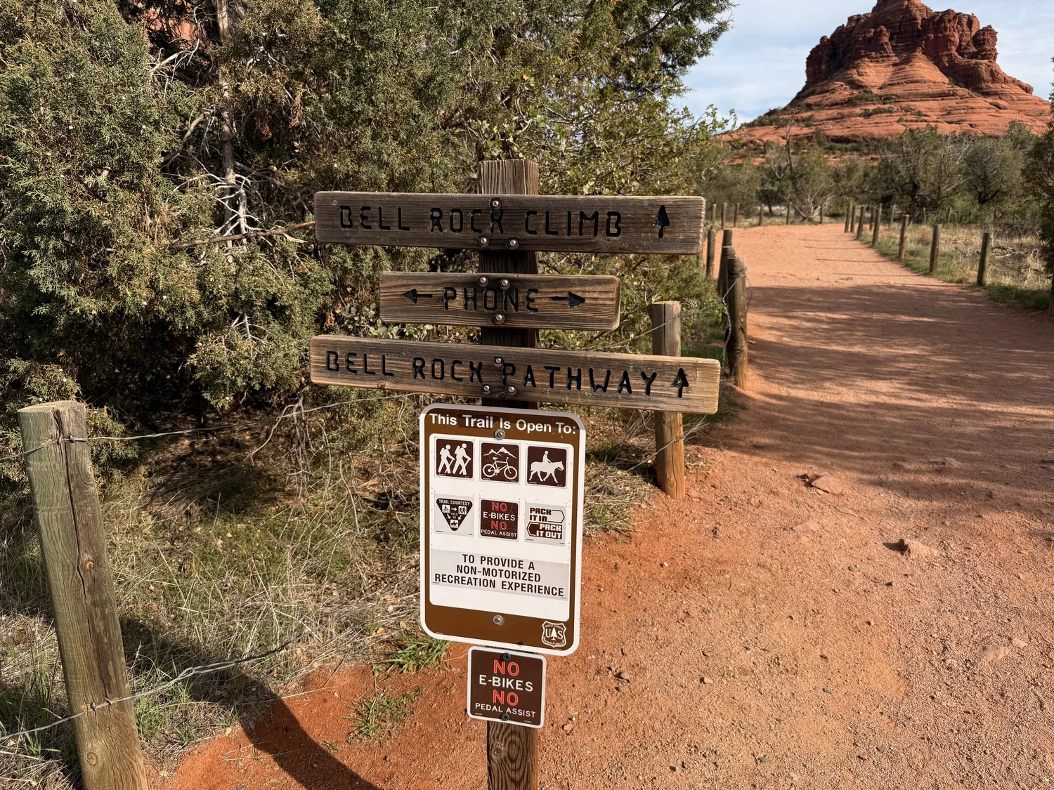 Hiking the Bell Rock Trail in Sedona, Arizona — noahawaii