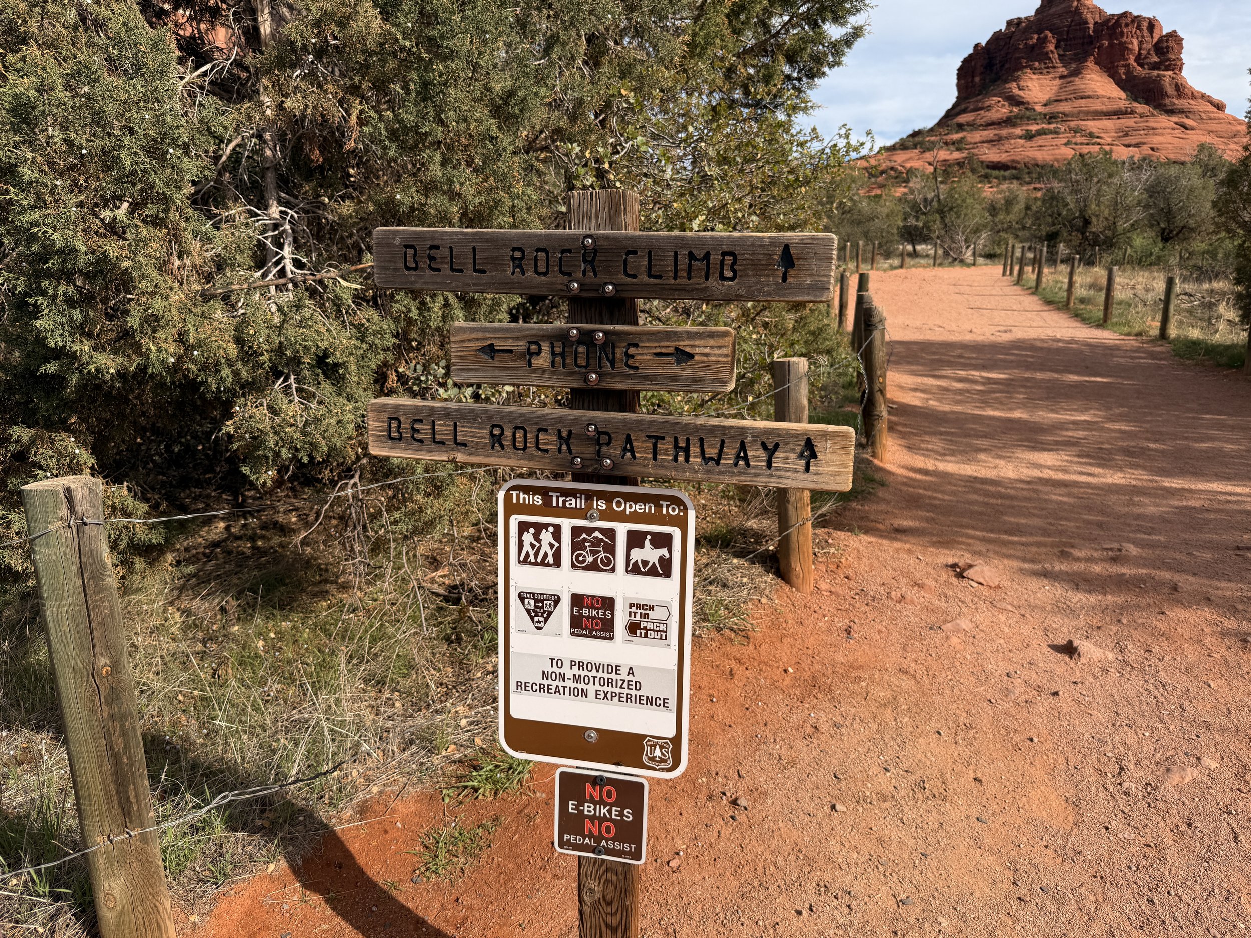 Hiking the Bell Rock Trail in Sedona, Arizona — noahawaii