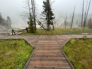 Hiking the Artists’ Paintpot Trail in Yellowstone National Park — noahawaii