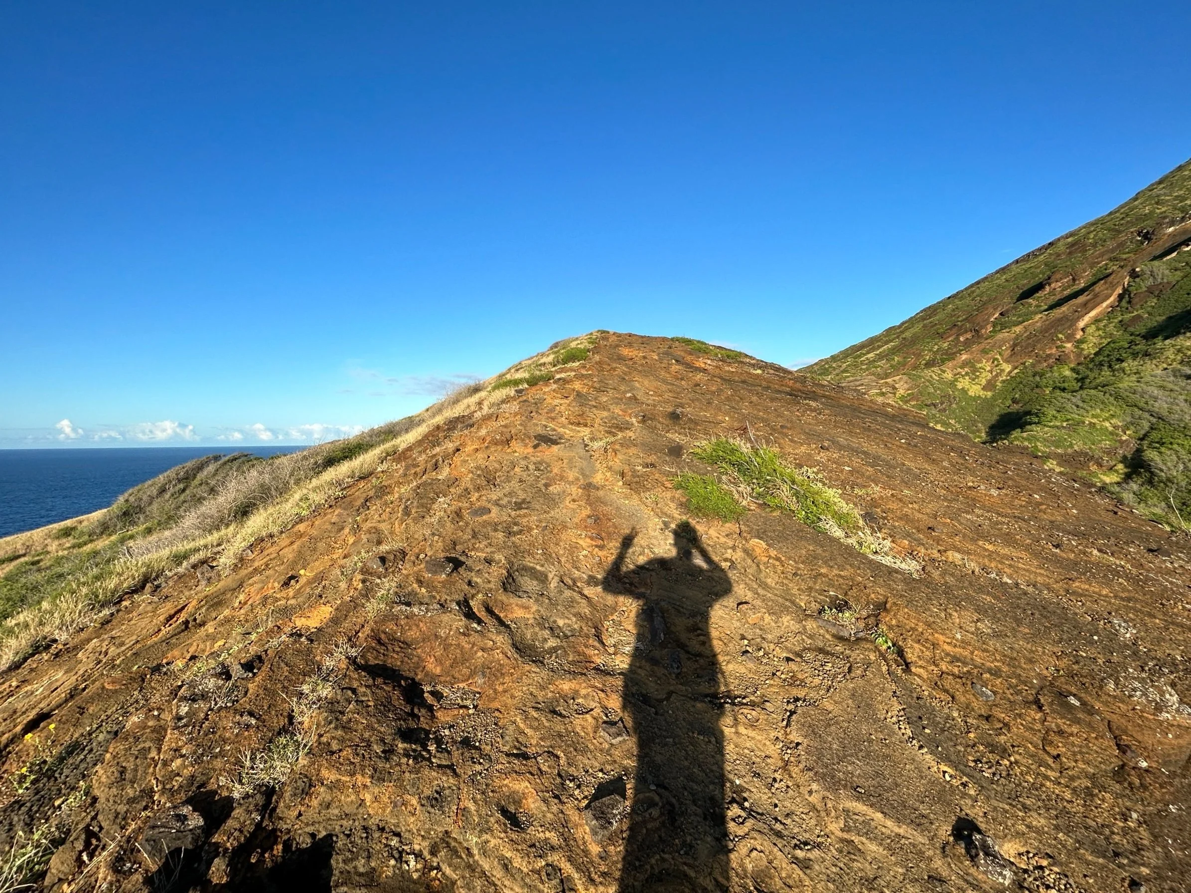 Hiking the Koko Crater Arch Trail on Oʻahu, Hawaiʻi — noahawaii