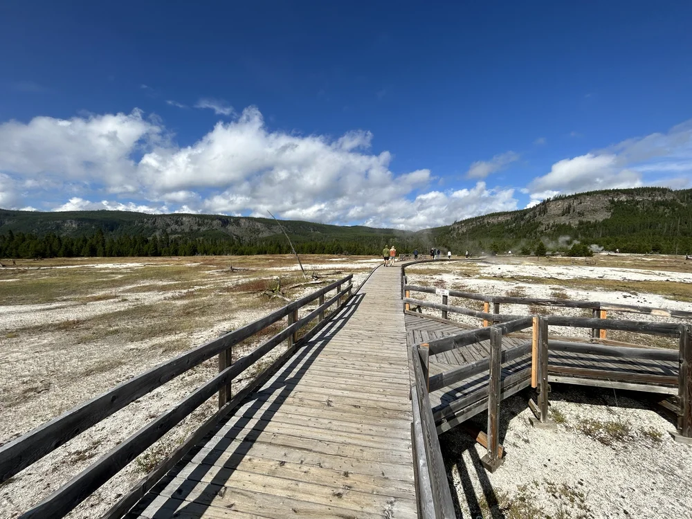Hiking the Mystic Falls Trail (Little Firehole Loop) in Yellowstone ...