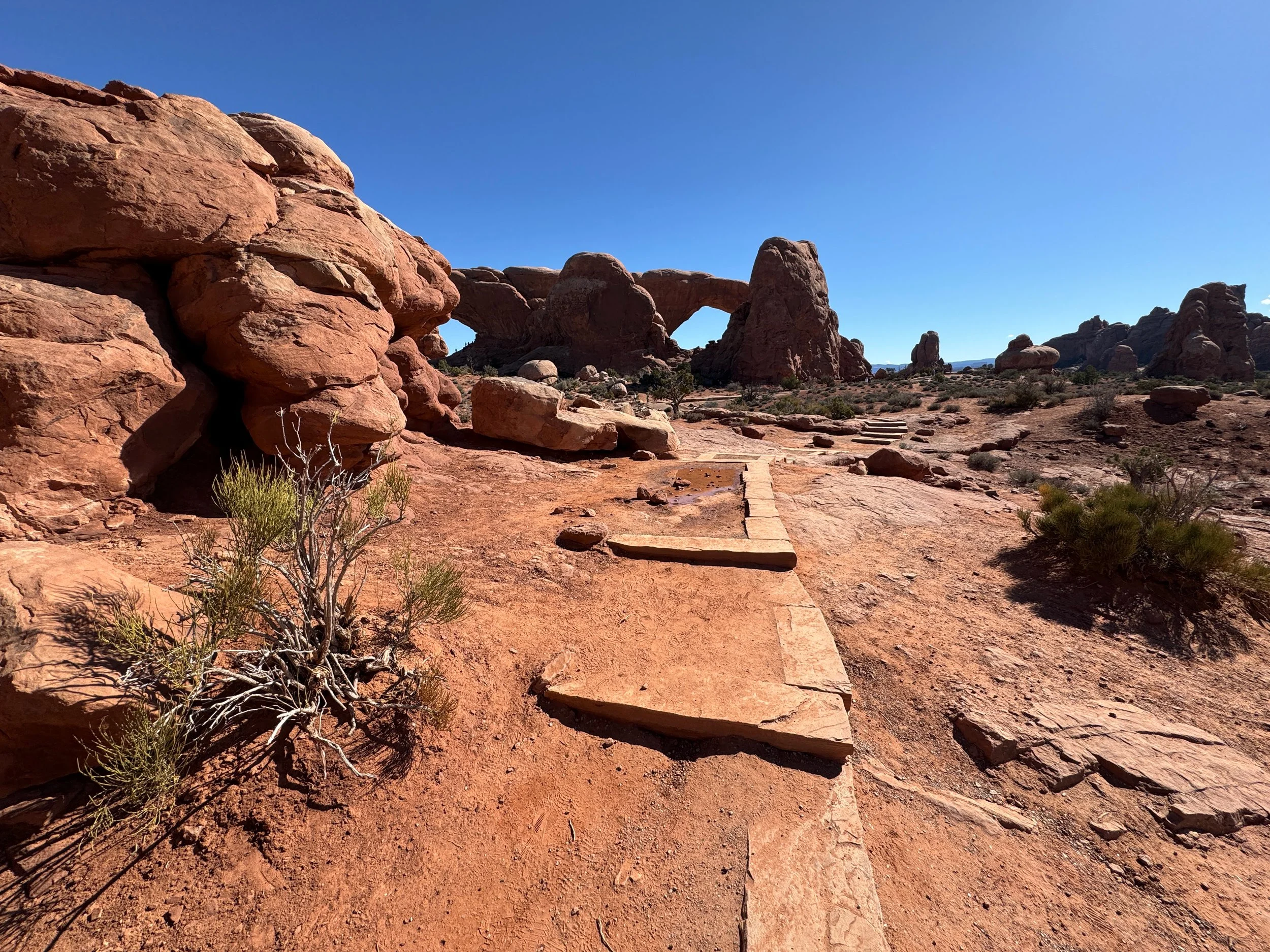 Hiking the Windows Loop Trail in Arches National Park — noahawaii