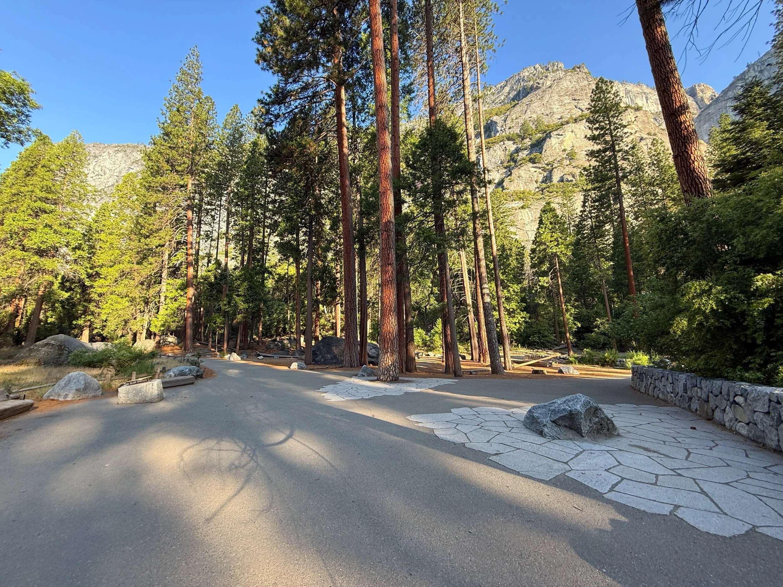 Hiking the Lower Yosemite Falls Trail in Yosemite National Park — noahawaii