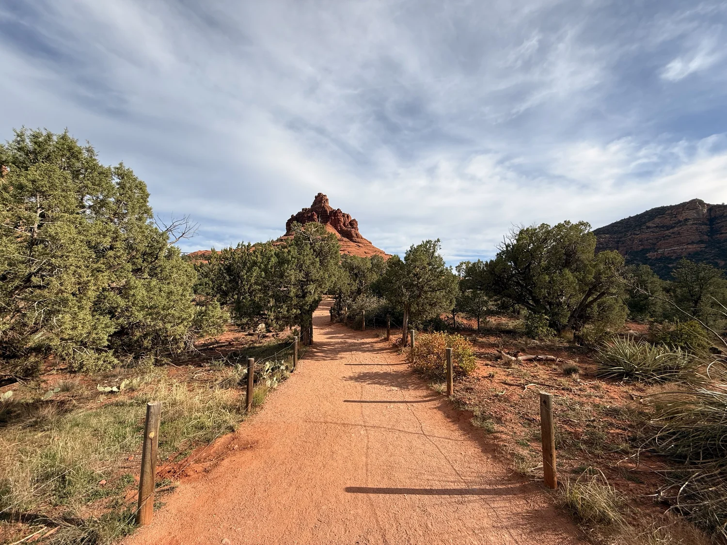 Hiking the Bell Rock Trail in Sedona, Arizona — noahawaii
