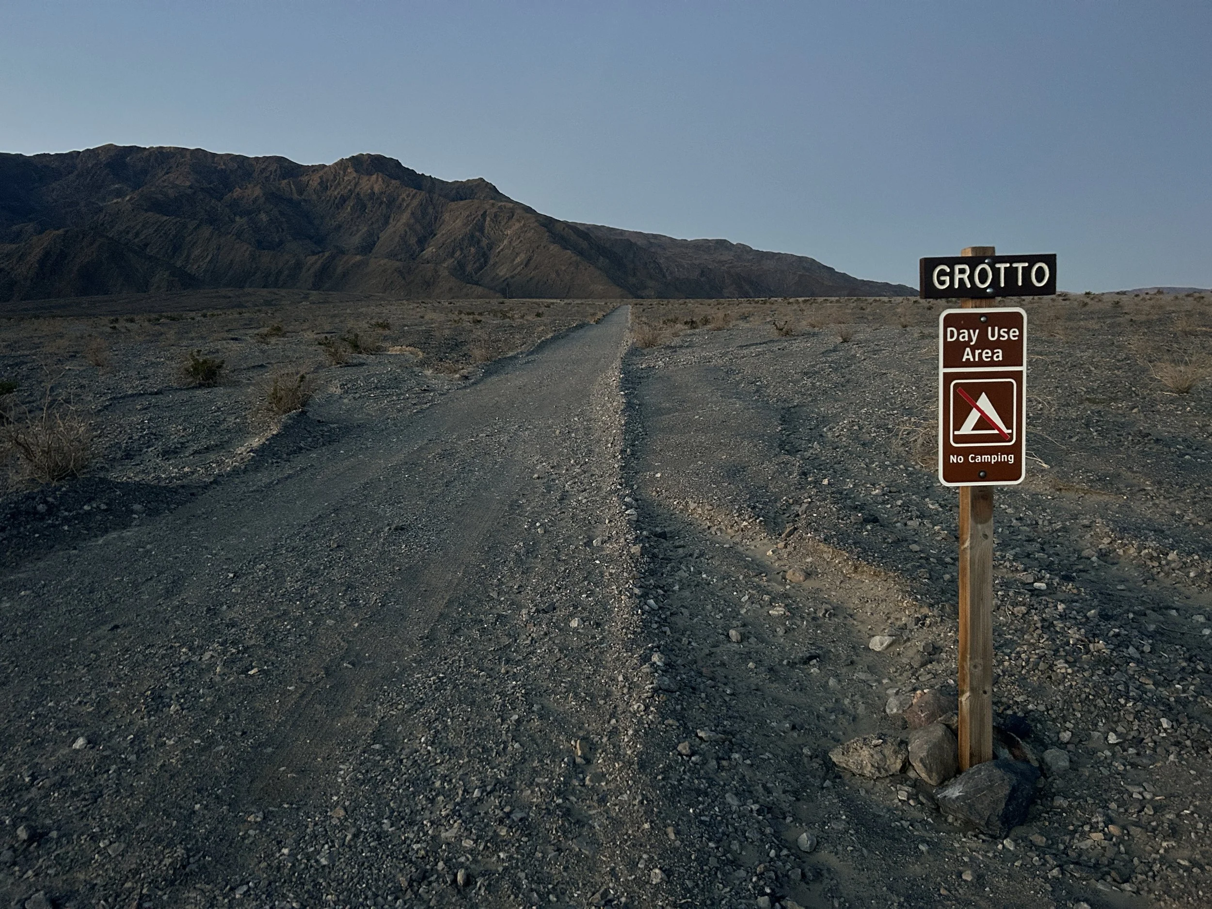 Hiking the Grotto Canyon Trail in Death Valley National Park: Updated ...