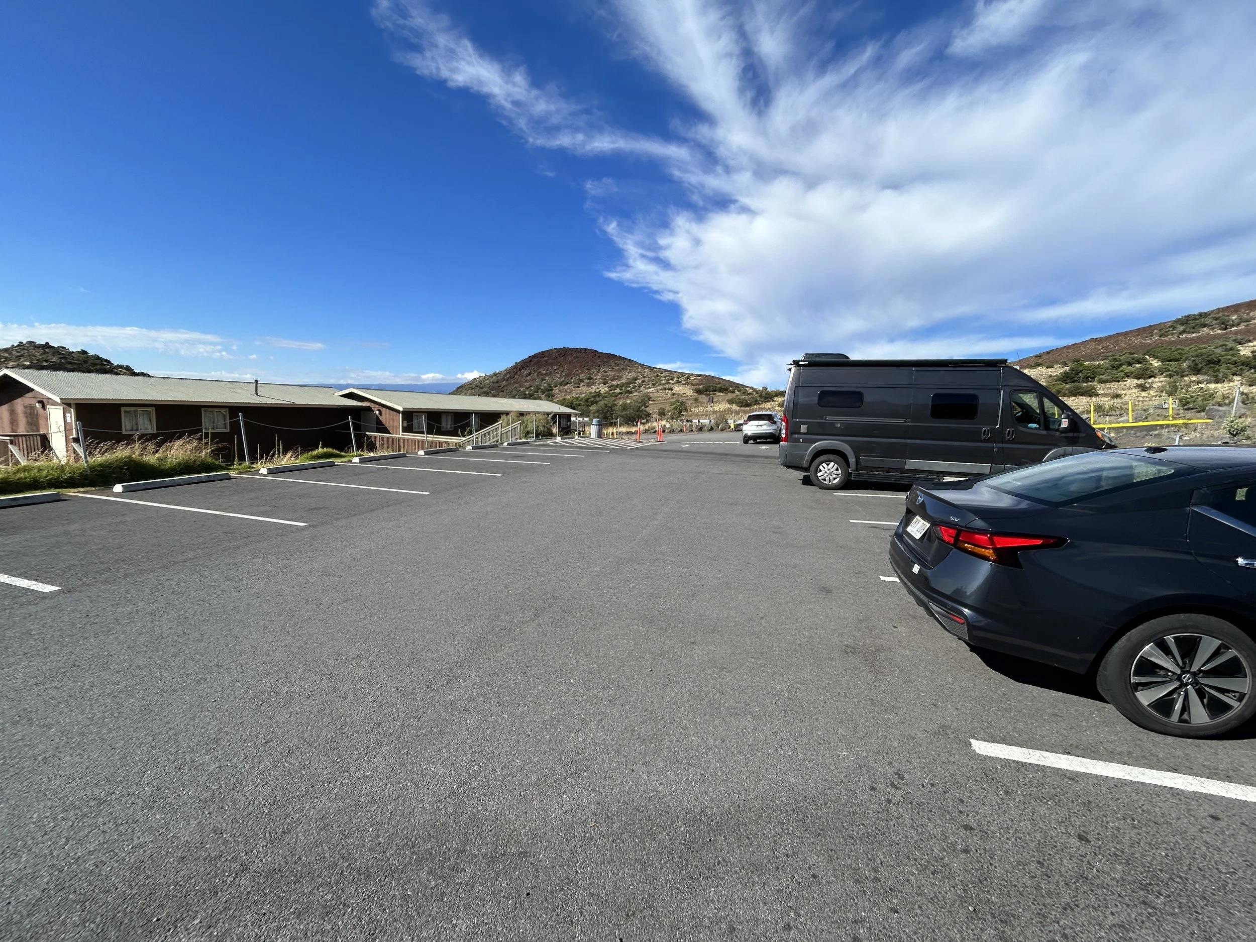 Hiking the Humuʻula Trail to Mauna Kea Summit on the Big Island of ...