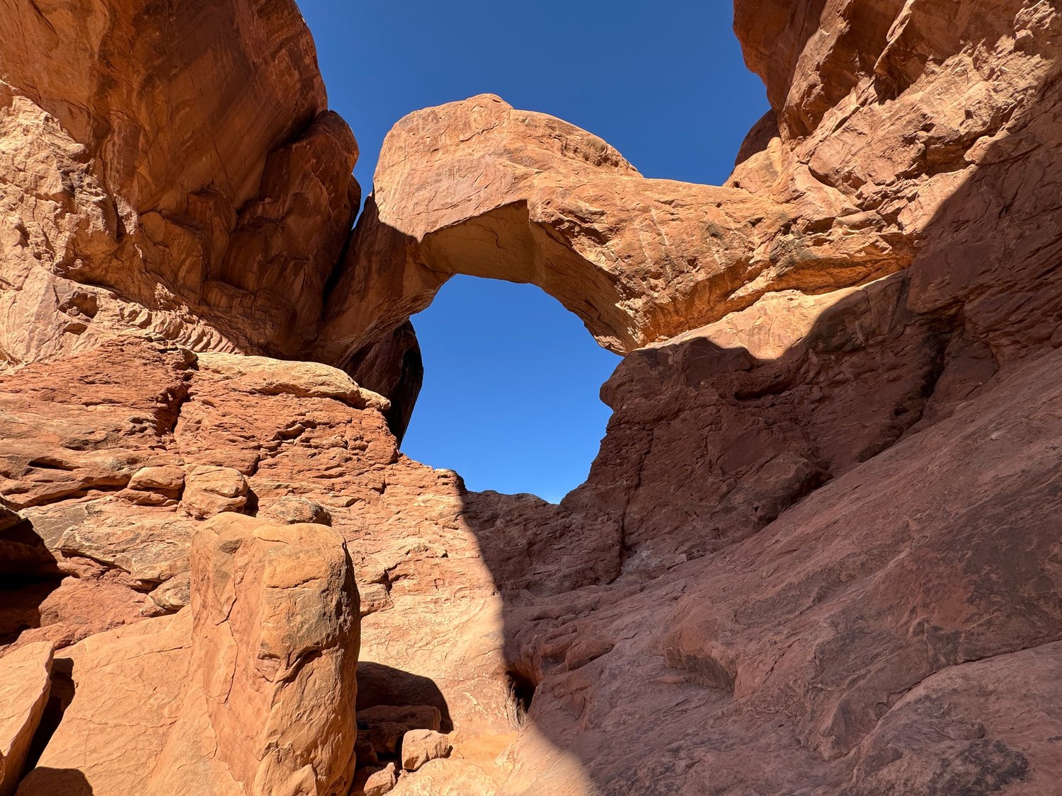 Hiking the Double Arch Trail in Arches National Park — noahawaii
