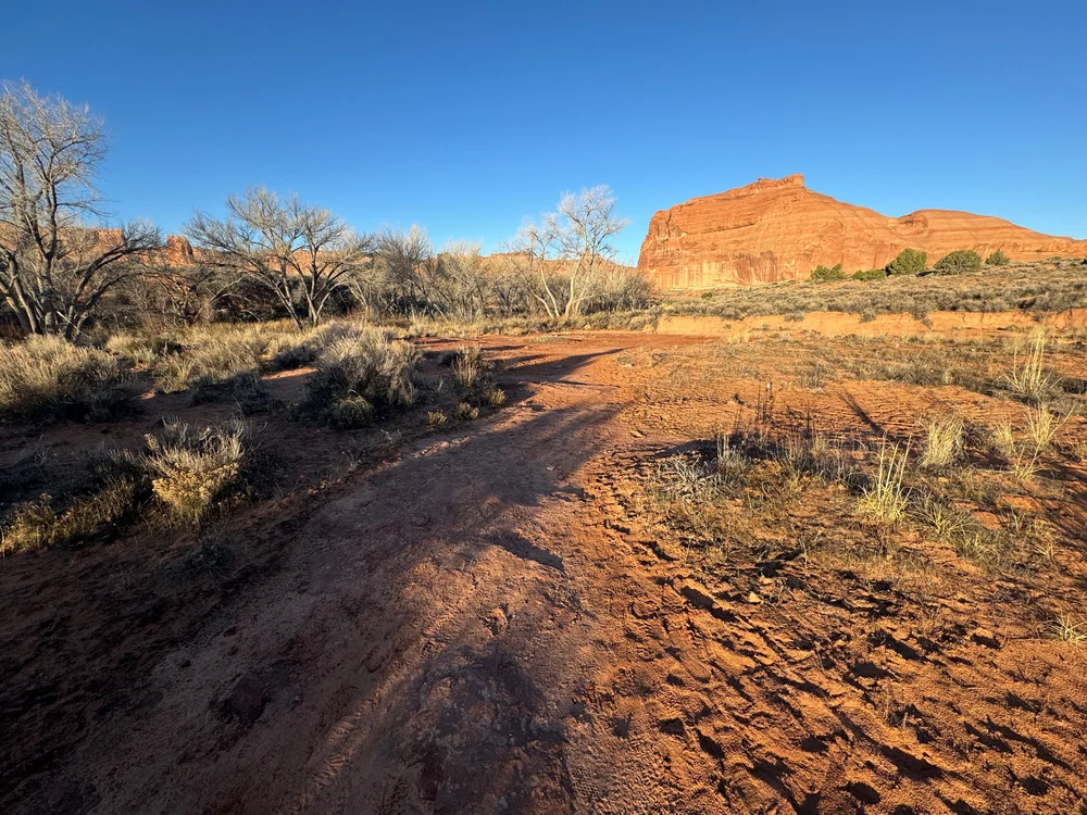 Hiking the Ring Arch Trail in Arches National Park — noahawaii