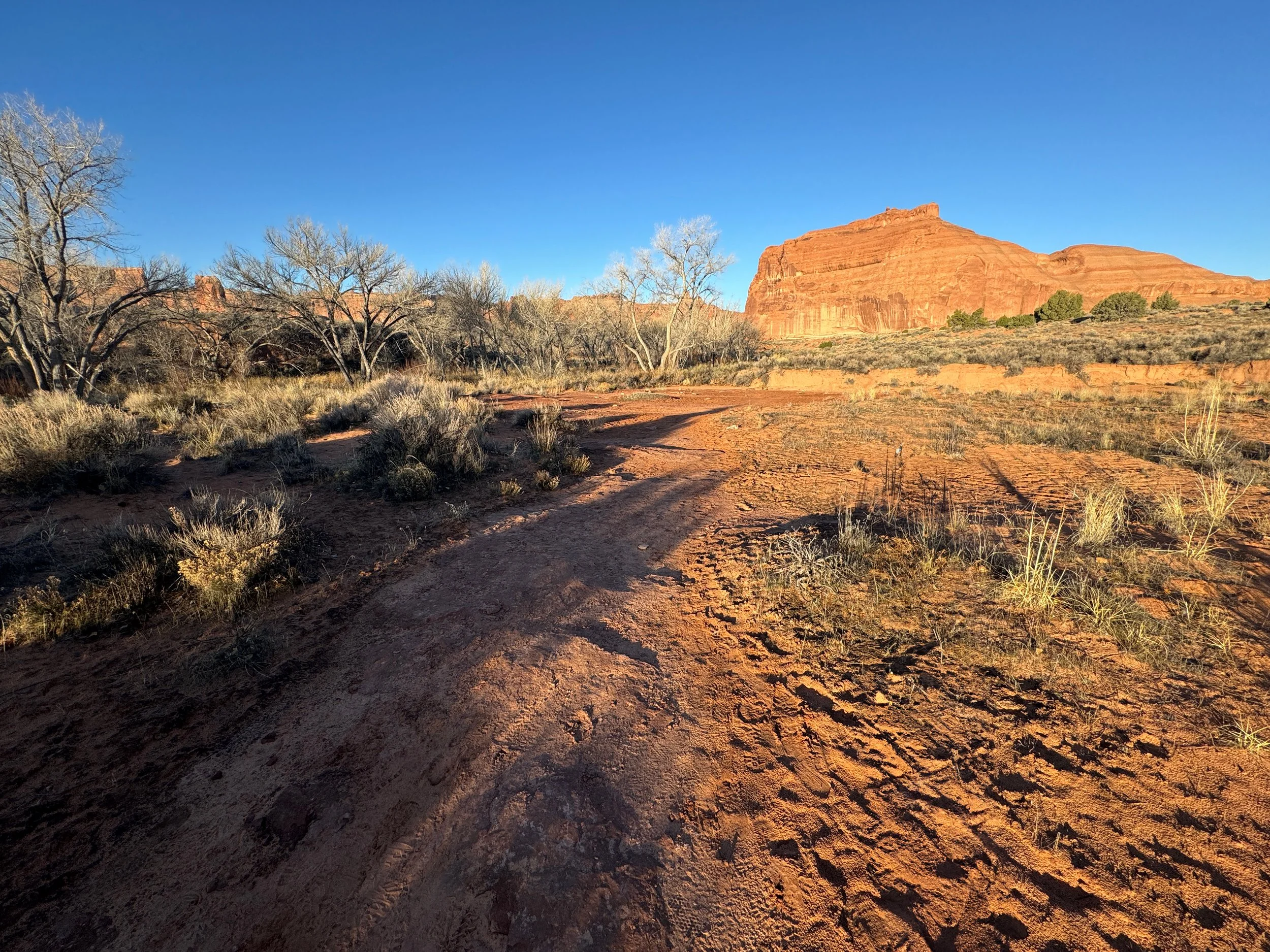 Hiking the Ring Arch Trail in Arches National Park — noahawaii