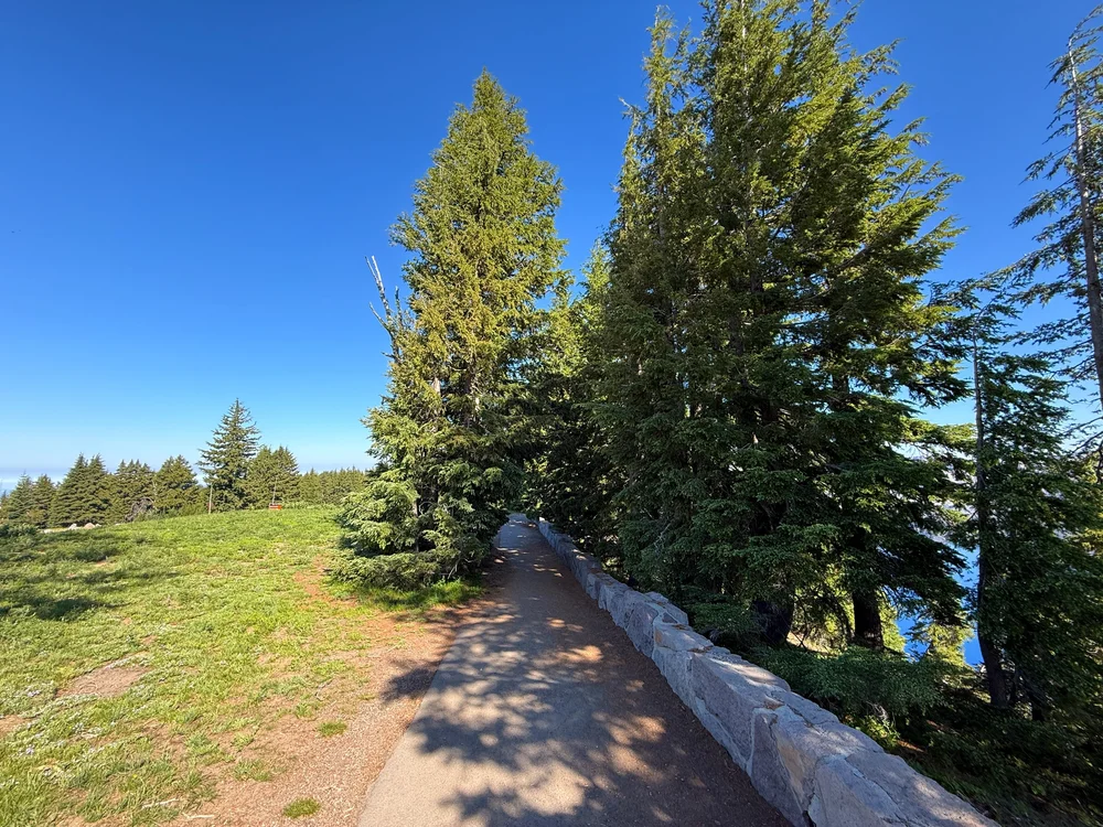 Hiking the Discovery Point Trail in Crater Lake National Park — noahawaii