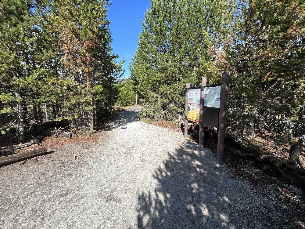 Hiking the Mystic Falls Trail (Little Firehole Loop) in Yellowstone ...