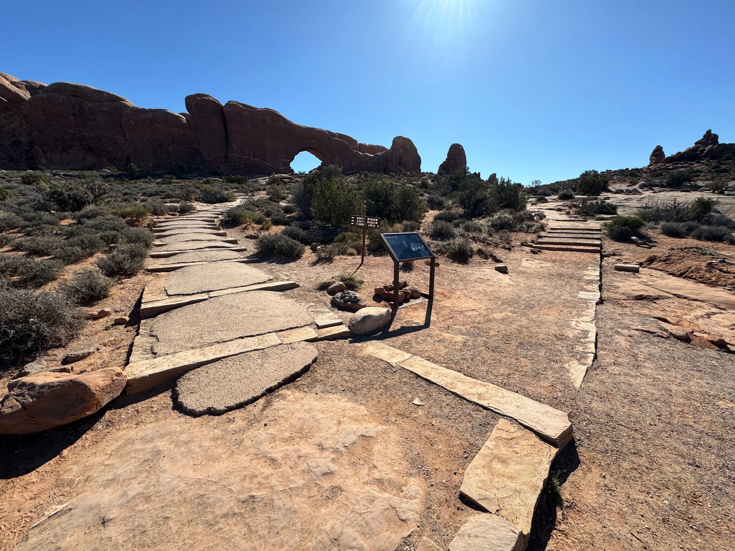 Hiking the Windows Loop Trail in Arches National Park — noahawaii