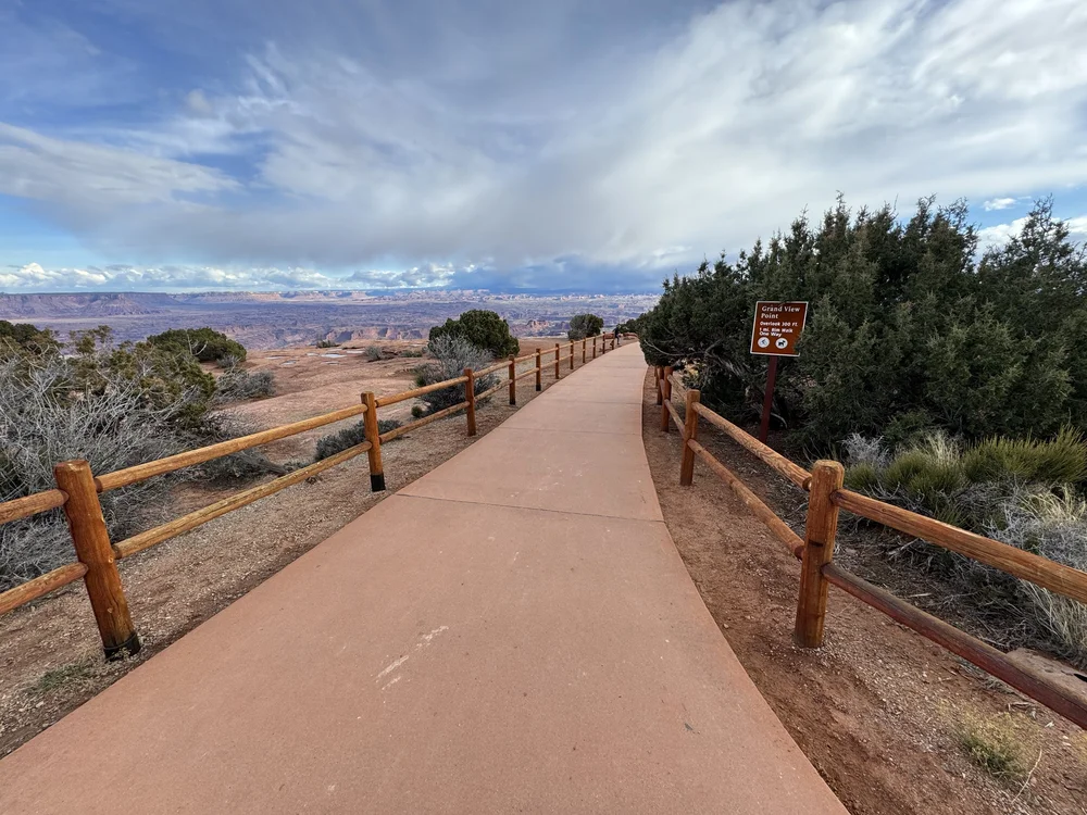 Hiking the Grand View Point Trail in Canyonlands National Park — noahawaii