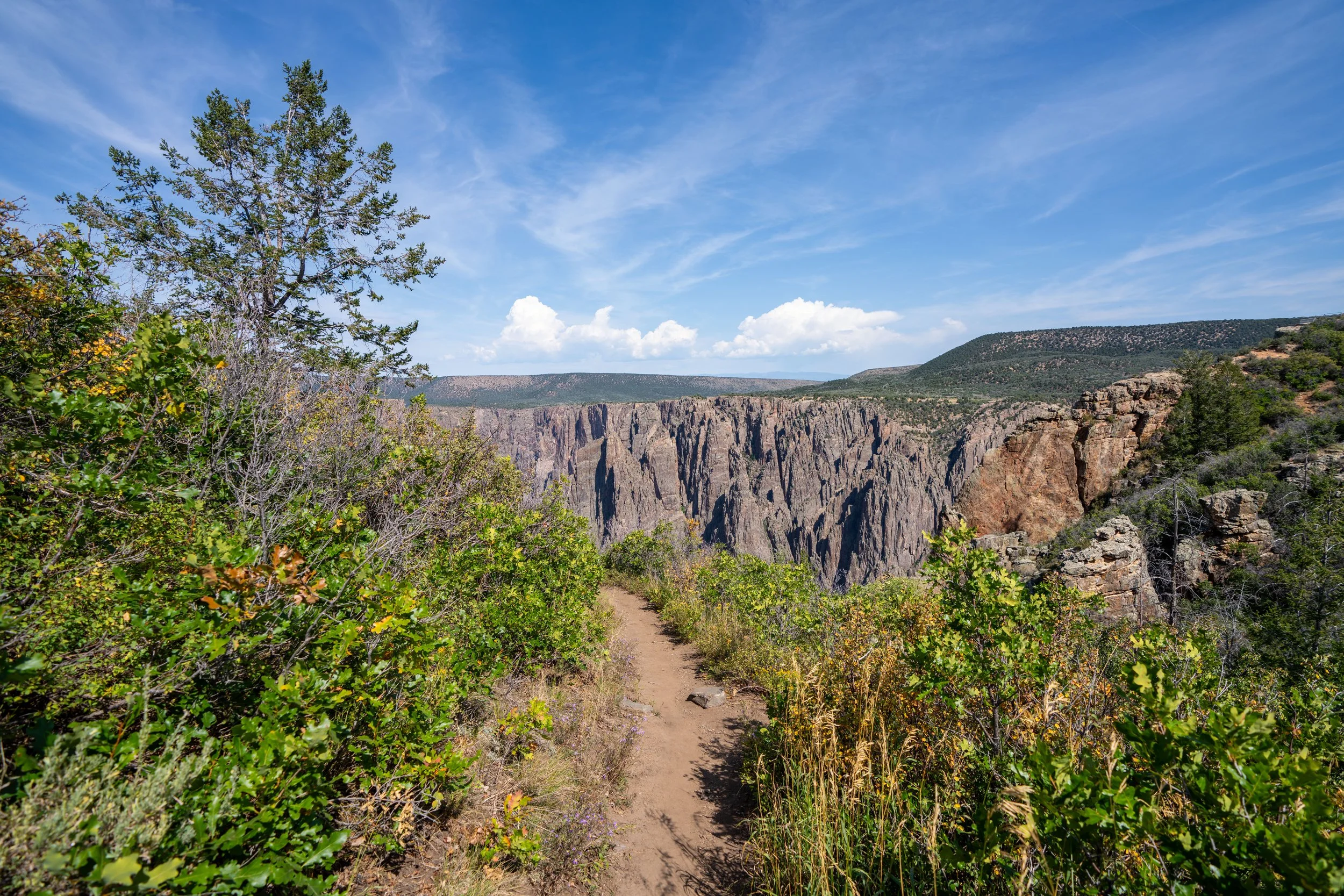 Hiking the Oak Flat Loop Trail in Black Canyon of the Gunnison National ...