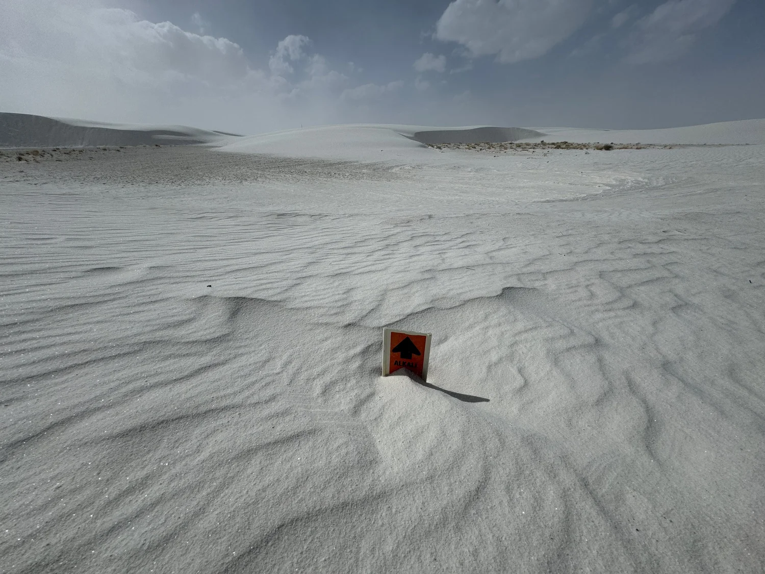 Hiking the Alkali Flat Trail in White Sands National Park — noahawaii