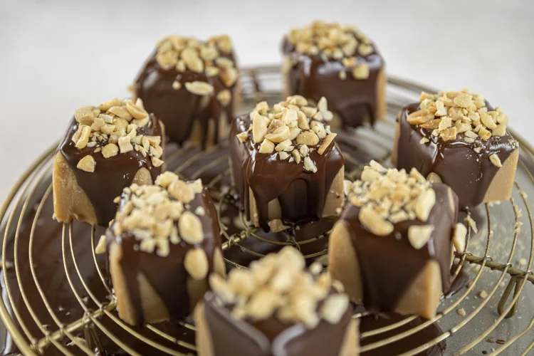 Snickers Bites — COOK WITH LUKE