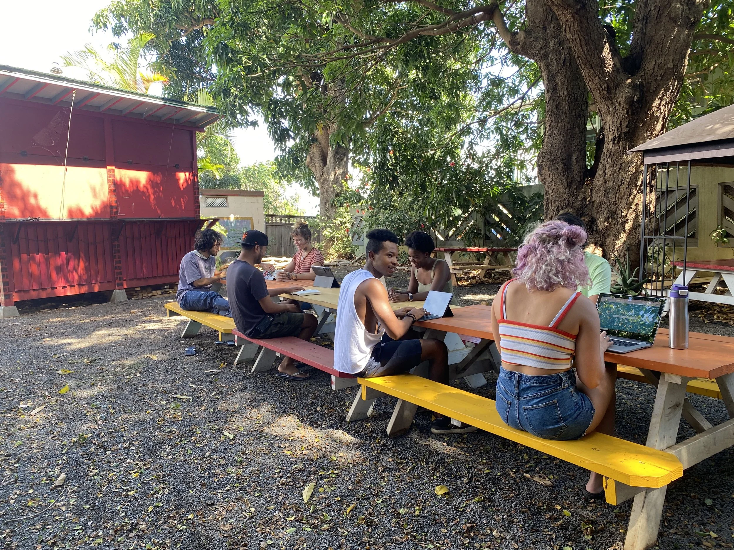 Howzit Hostel Maui | Wailuku, Hawaii | The Northshore Hostel