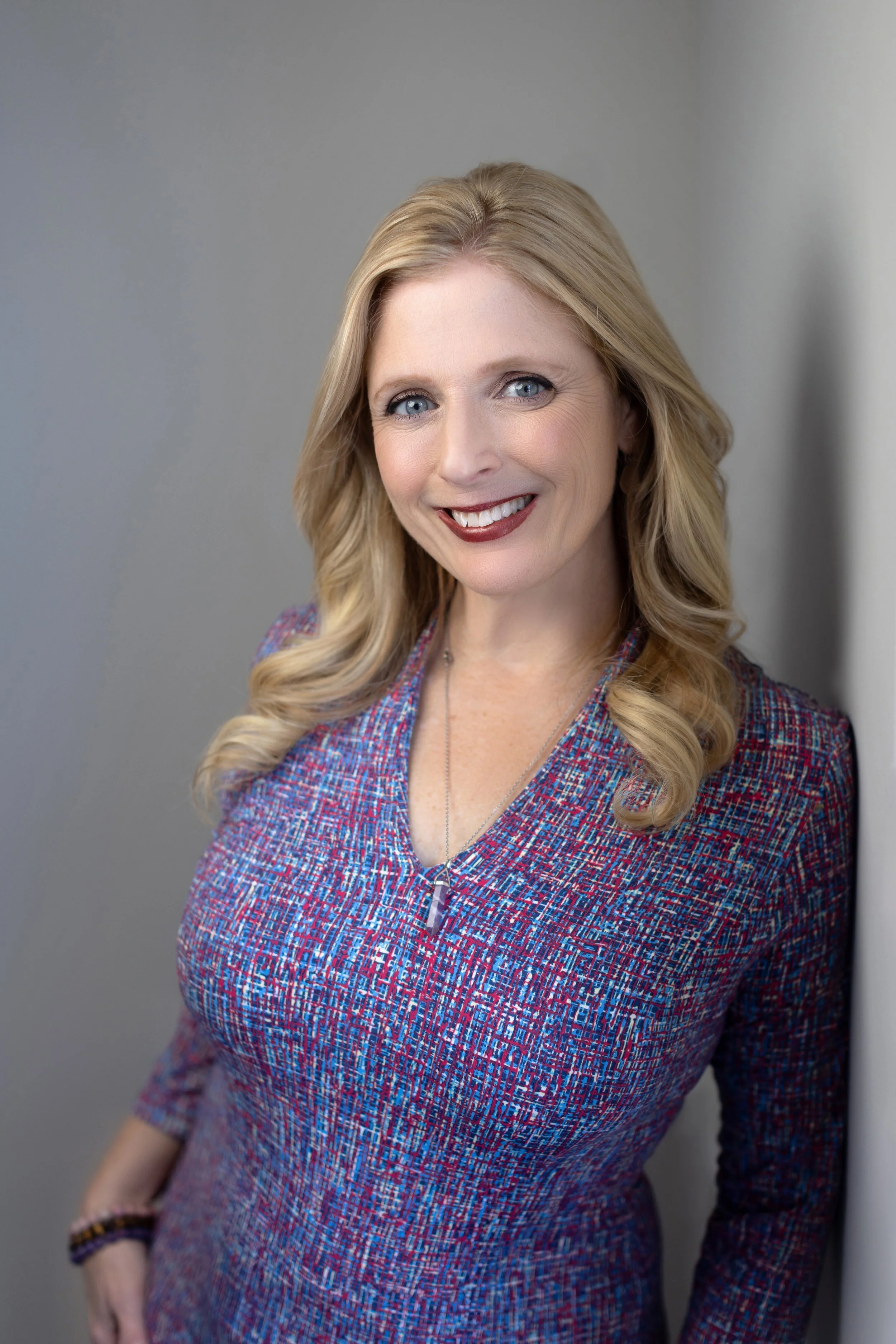 Meet Debra — Violett Counseling