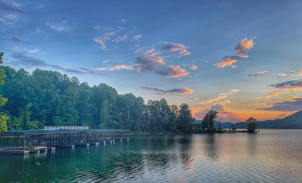 Lakeview Marina on Watauga Lake