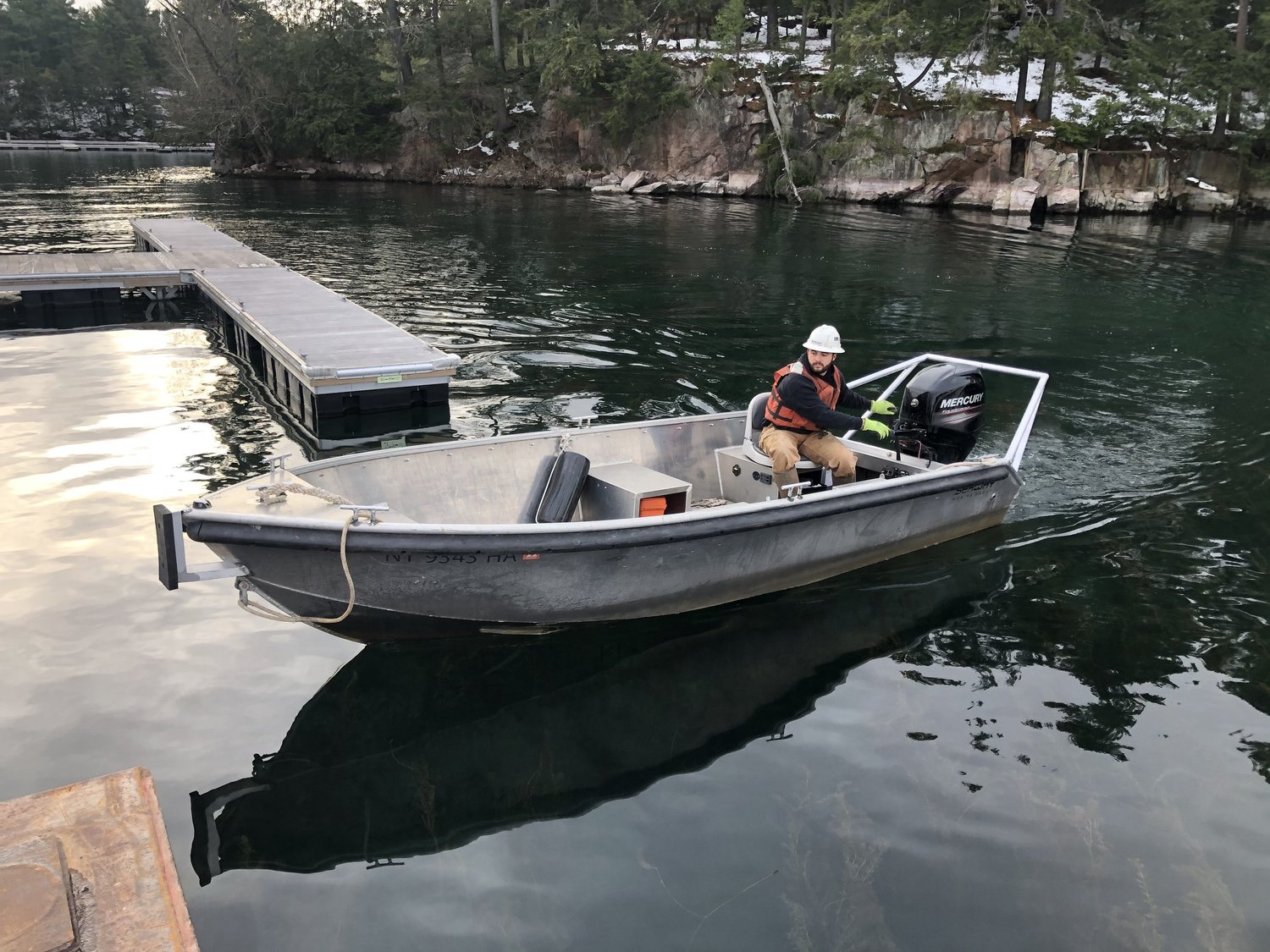 Tugs & Workboats — Seaway Marine Group