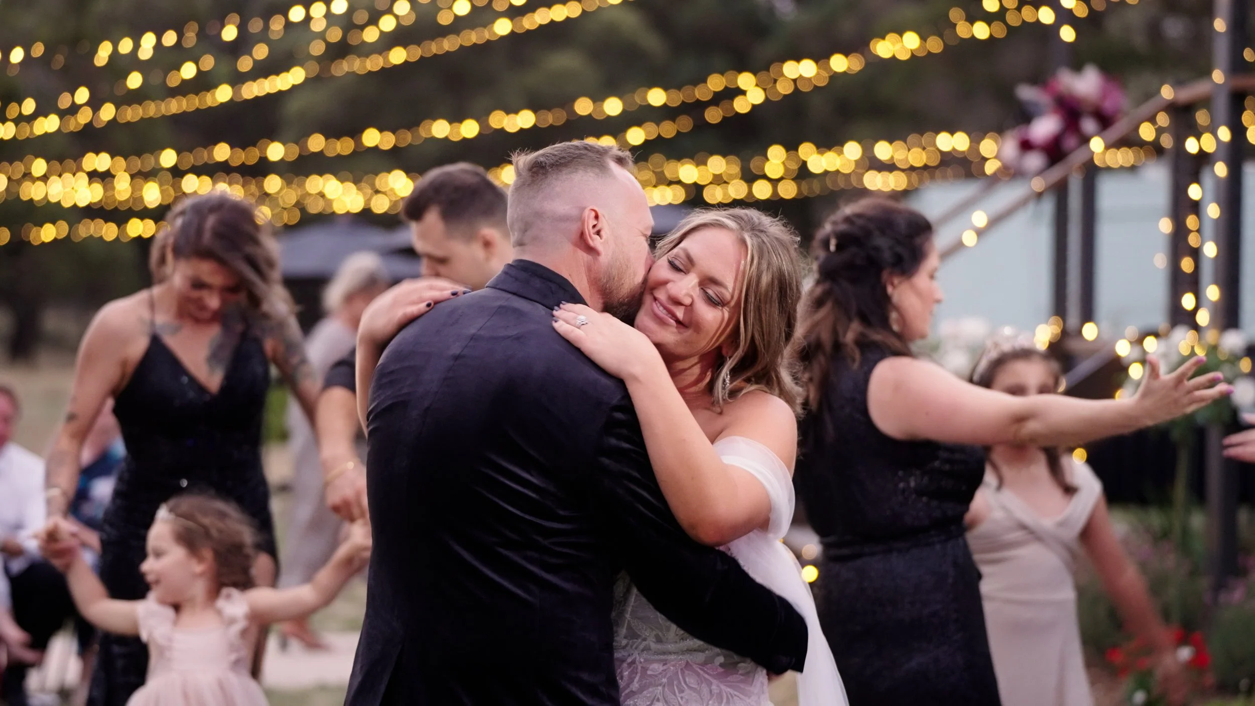 Daniel Domaschenz Productions (Weddings)