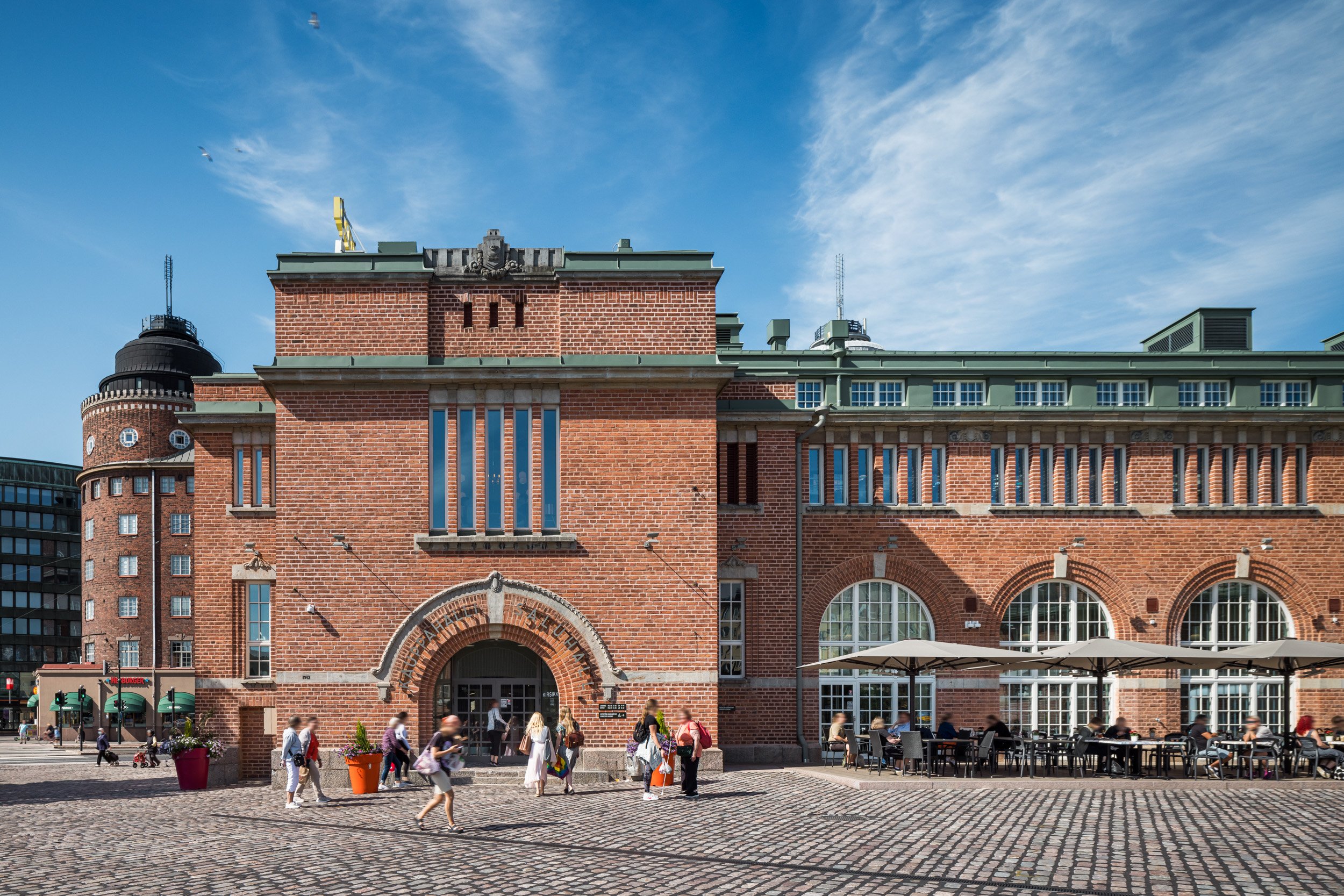 Hakaniemen kauppahalli — KUVIO | Arkkitehtuurivalokuvaus