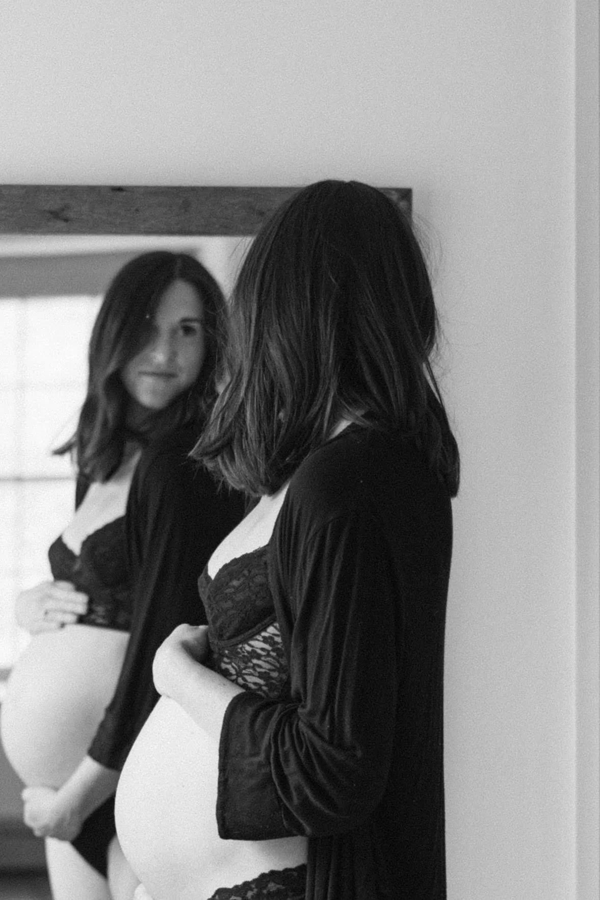 Modest Maternity Boudoir — Hillside Farmhouse