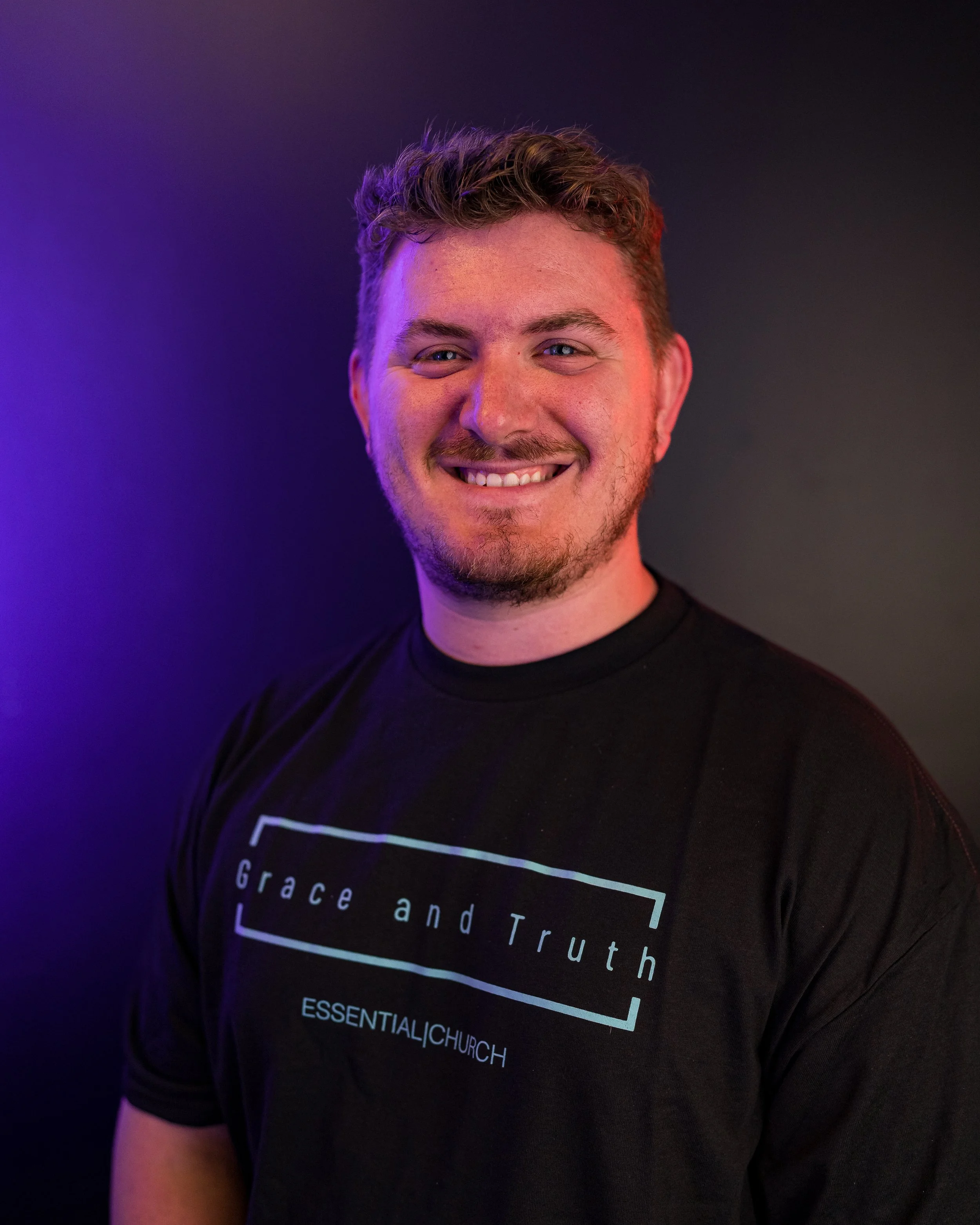 Leadership — Essential|Church