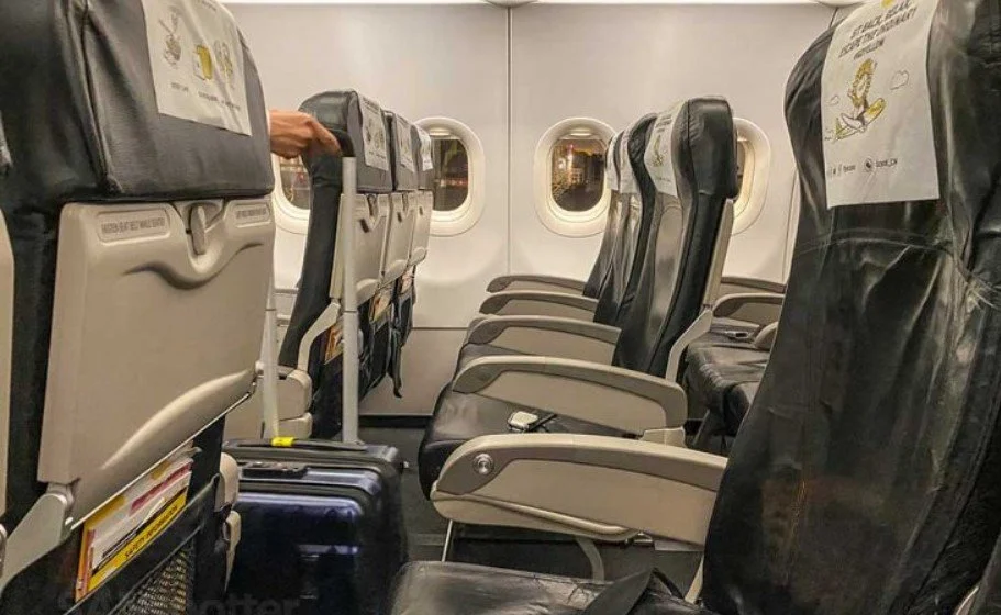 Review: SGN-SIN A320 Scoot Economy Class — The Travel Duckie