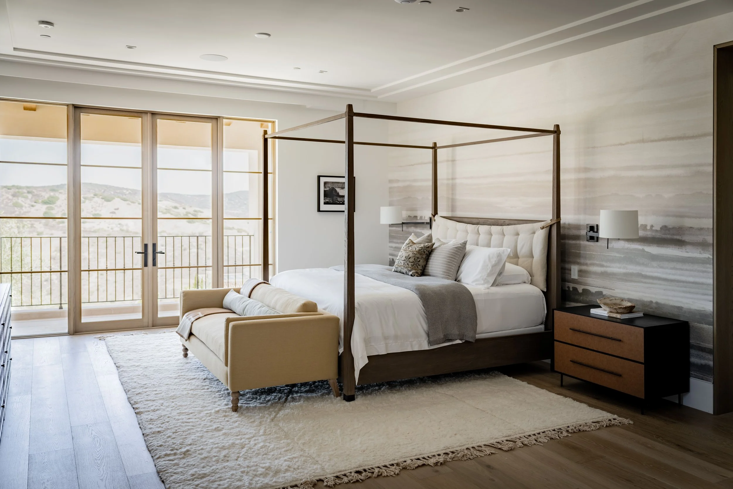 CORAL CAY — LAURA BROPHY INTERIORS