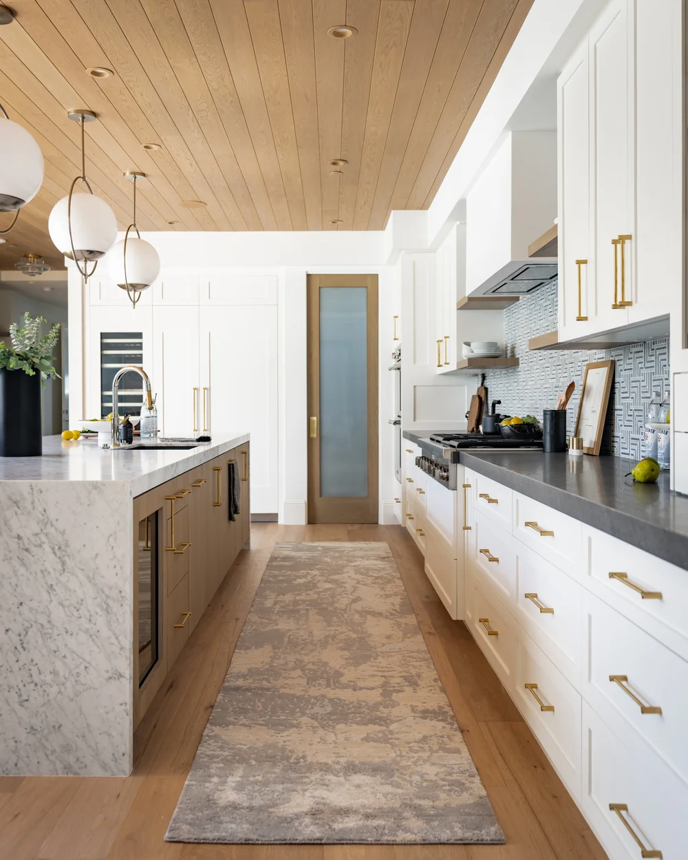 CDM 14 — LAURA BROPHY INTERIORS