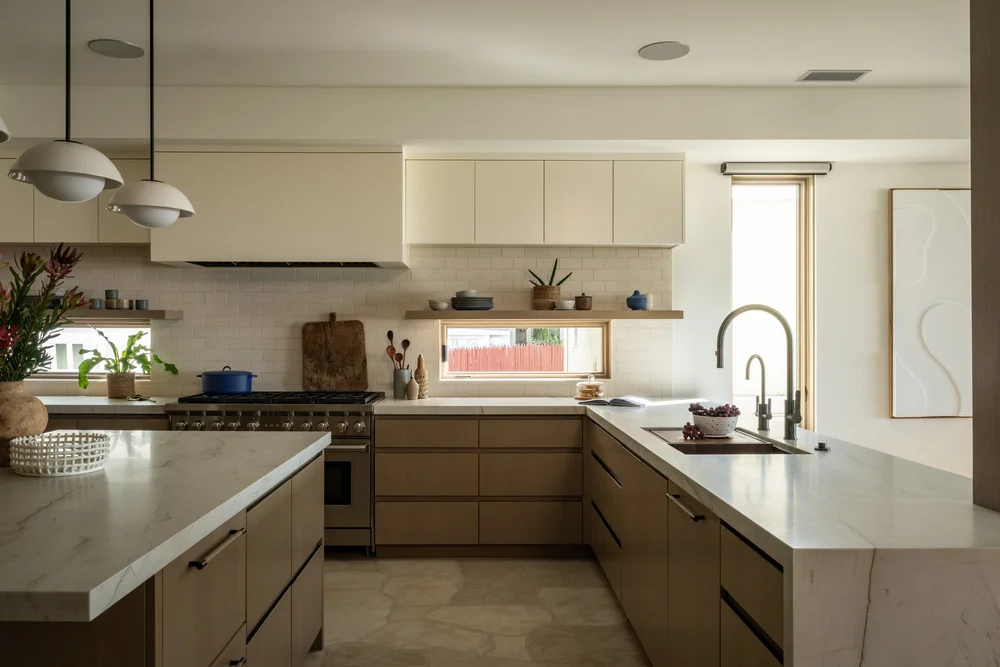 Luxury Oceanfront Interior Design Newport Beach | Vitamin Sea — LAURA ...