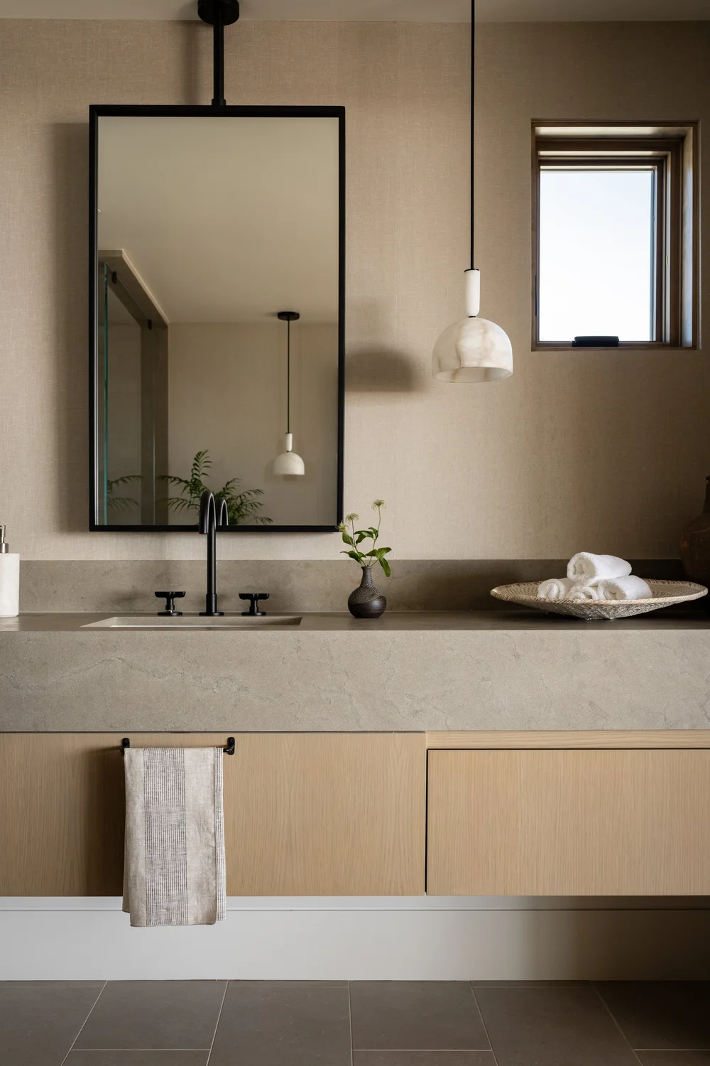 Luxury Oceanfront Interior Design Newport Beach | Vitamin Sea — LAURA ...