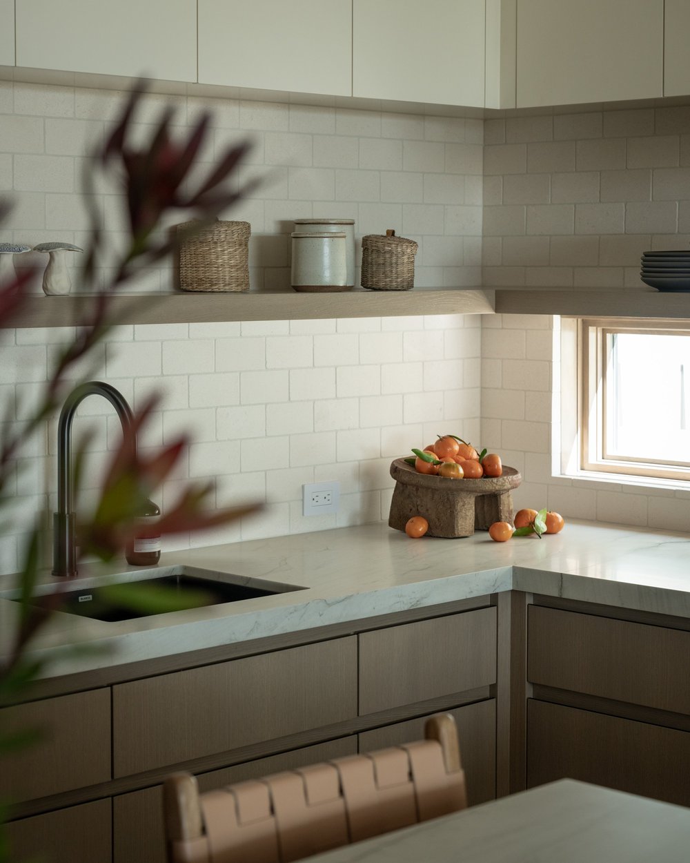 Luxury Oceanfront Interior Design Newport Beach | Vitamin Sea — LAURA ...