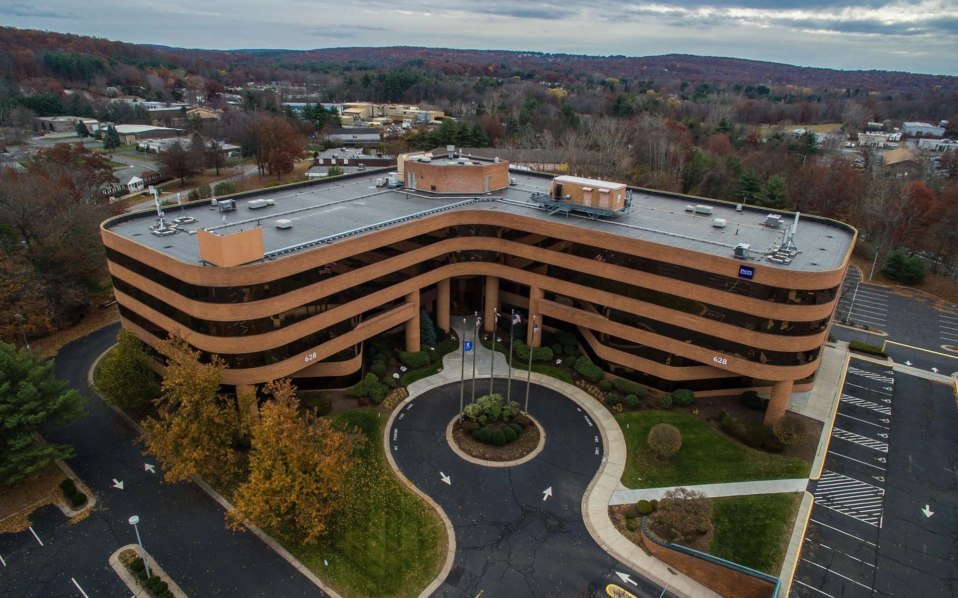 628 Hebron — Grunberg Realty