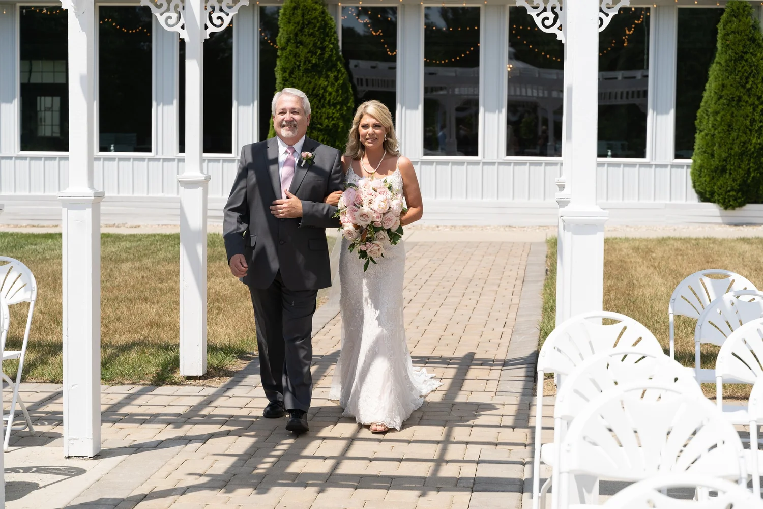 Magnolia Barn In The Summer — Magnolia Estate
