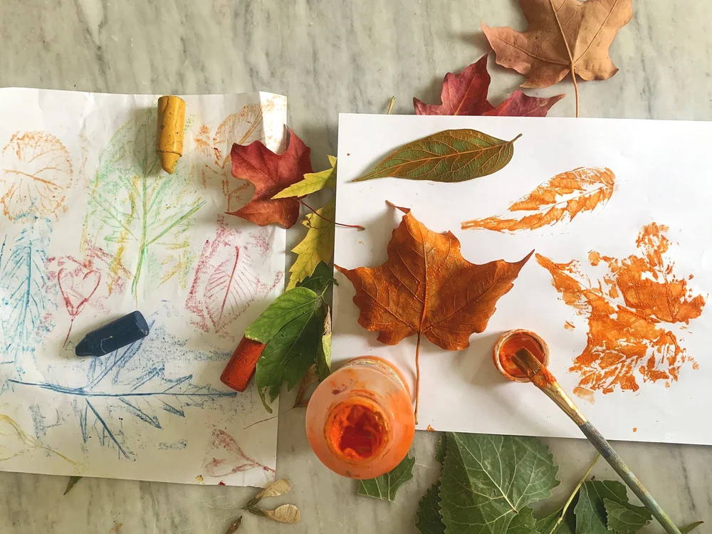 Leaf Rubbings and More Autumn Leaves Fall Craft Ideas for Kids — Lauren ...